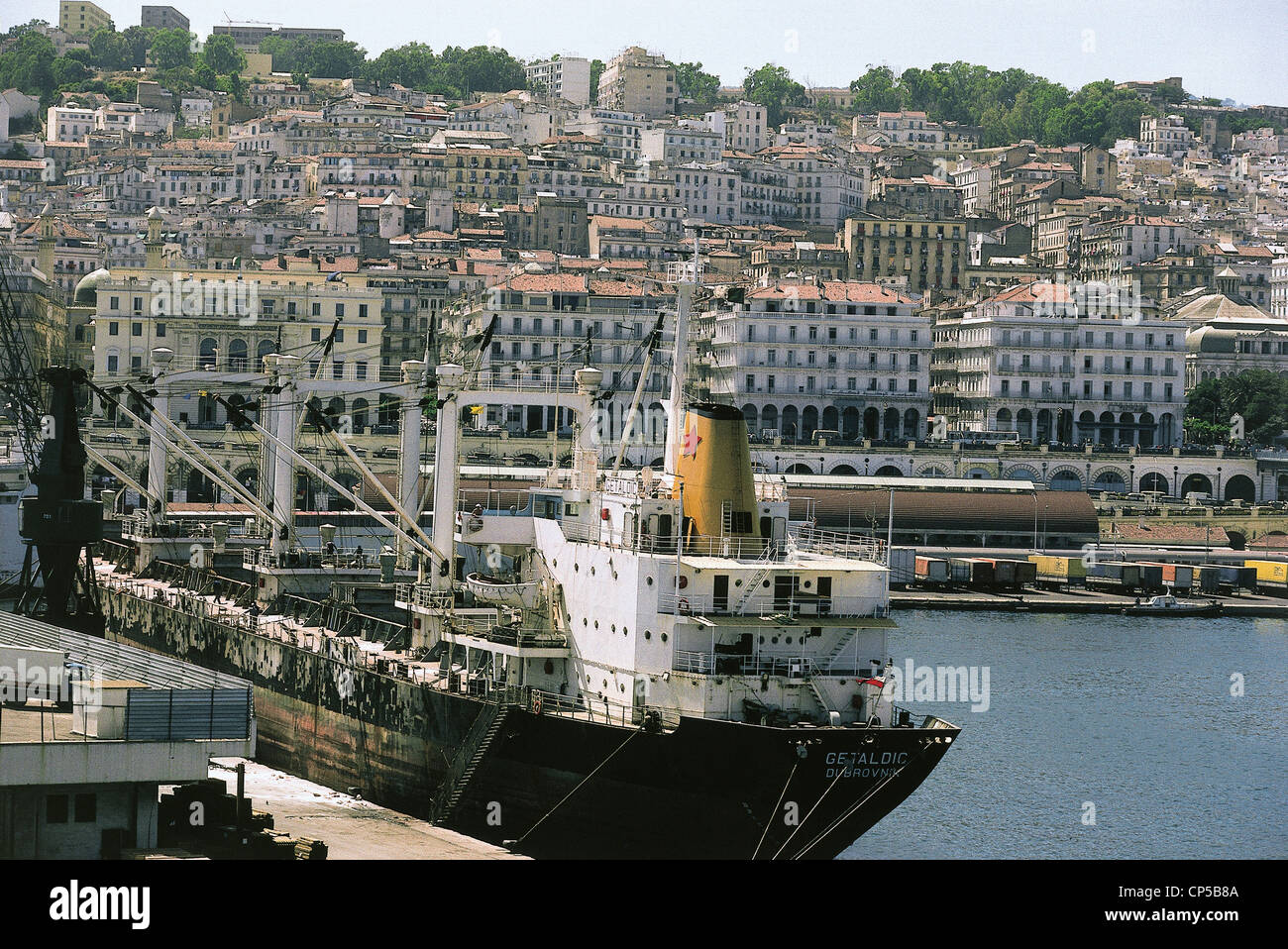 Port of algeria hi-res stock photography and images - Alamy