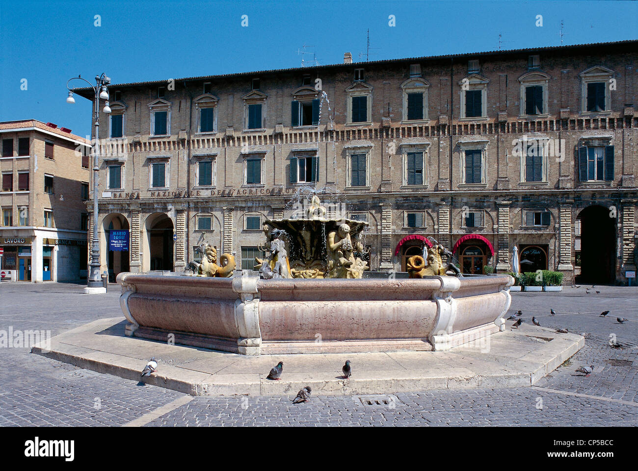 Duca hi-res stock photography and images - Alamy