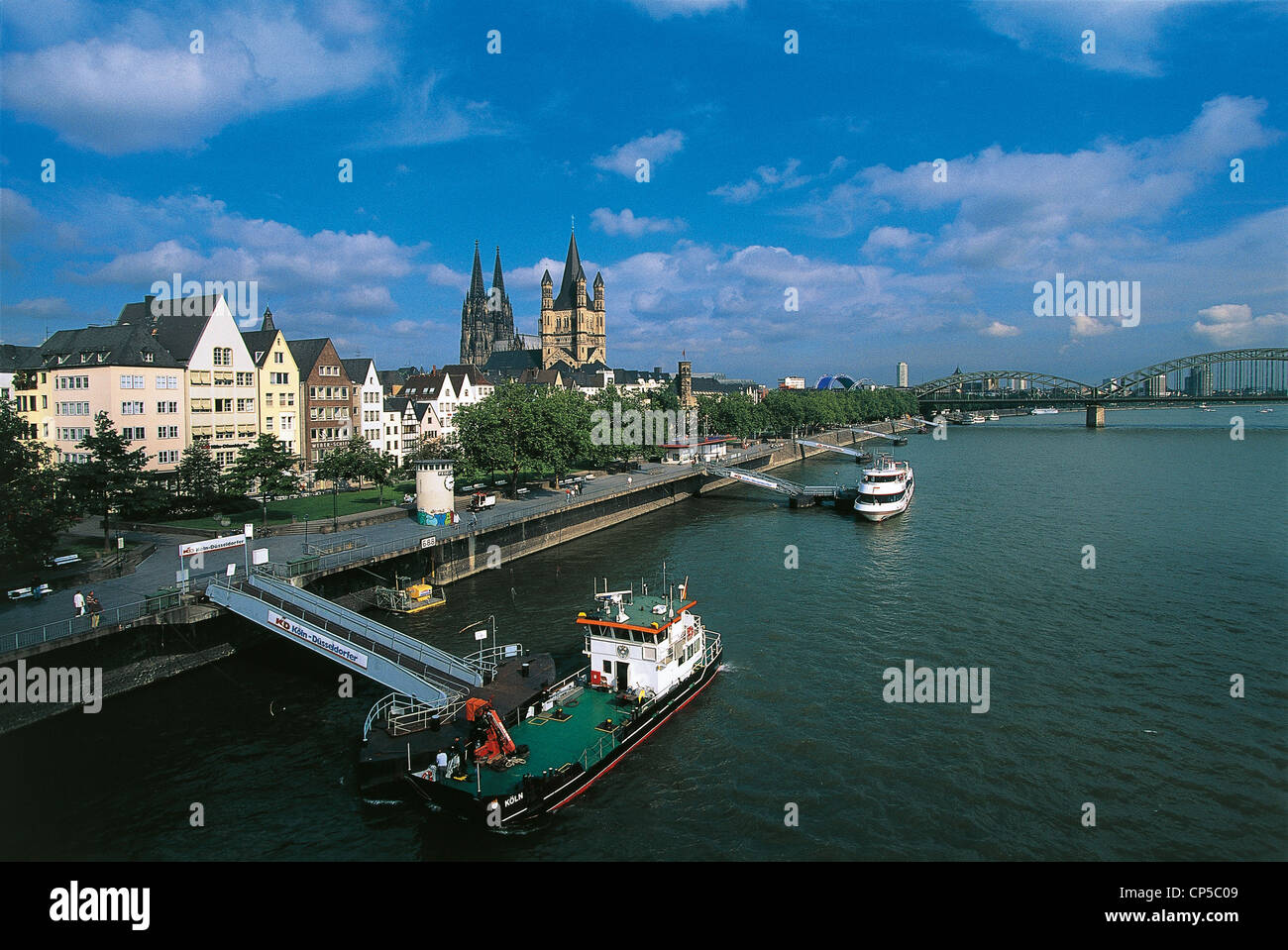 Germany docks hi-res stock photography and images - Alamy