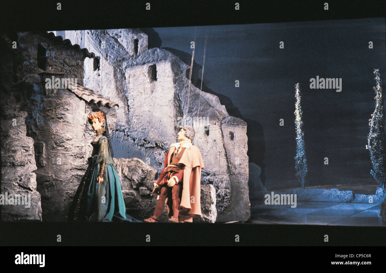 Wolfgang amadeus mozart salisburgo hi-res stock photography and images ...