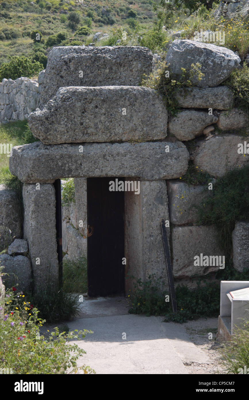 Postern gate hi-res stock photography and images - Alamy