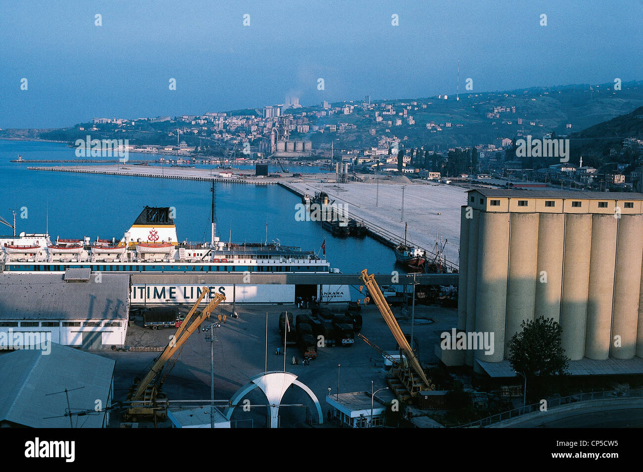Turkey - Black Sea Coast - Trabzon, the port Stock Photo - Alamy