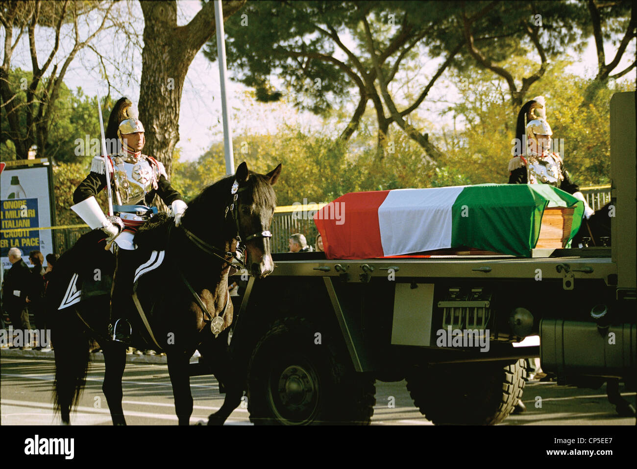 Italian XXI century - State Funeral for the dead Italians in Nasiriyah ...