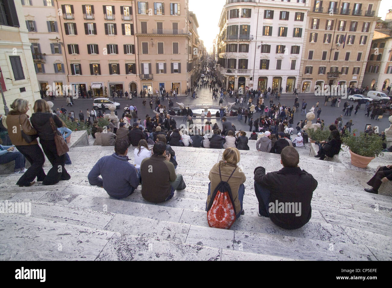 Lazio - Roma, Piazza di Spagna. People Stock Photo - Alamy