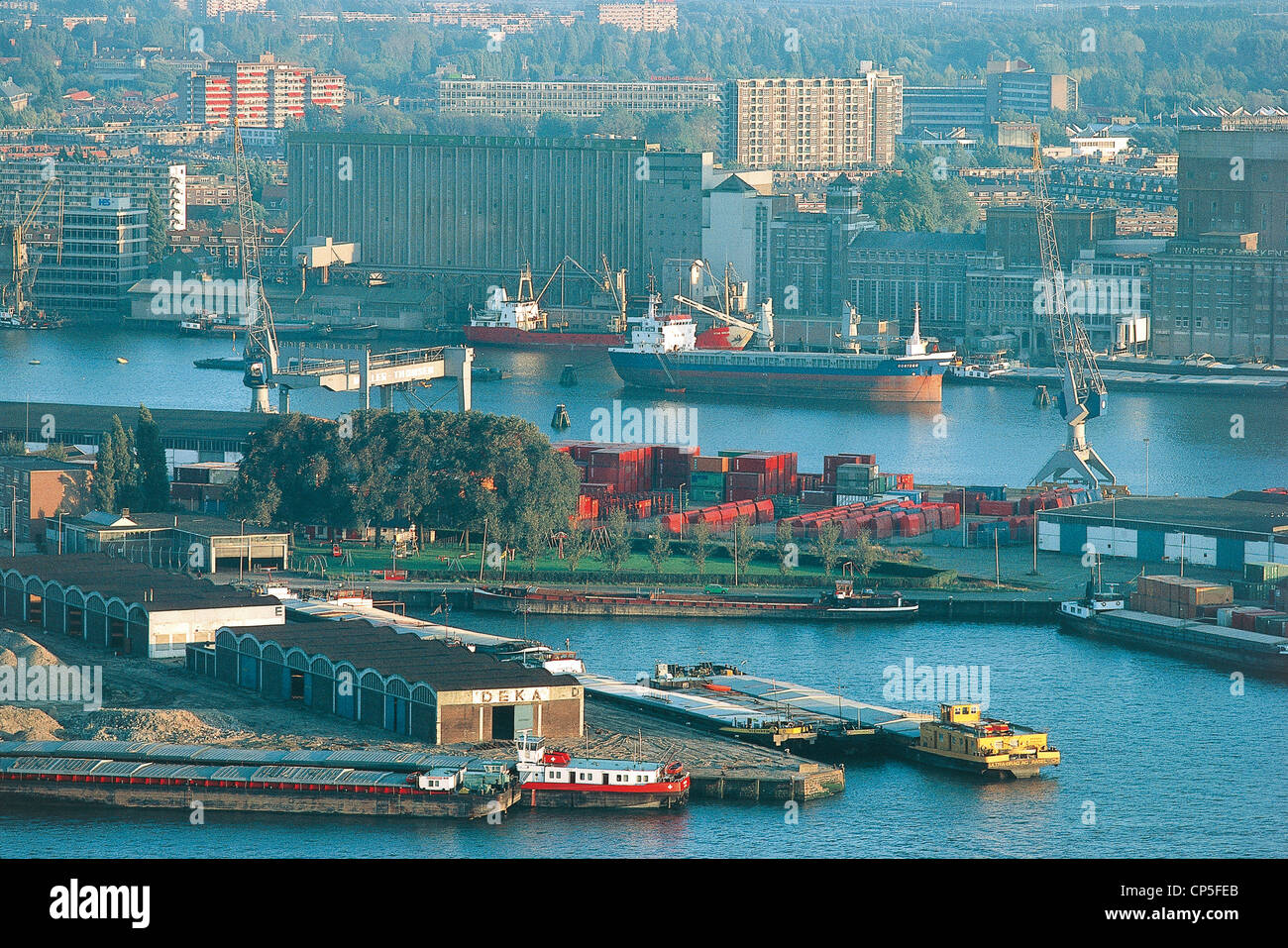 Rotterdam geography hi-res stock photography and images - Alamy