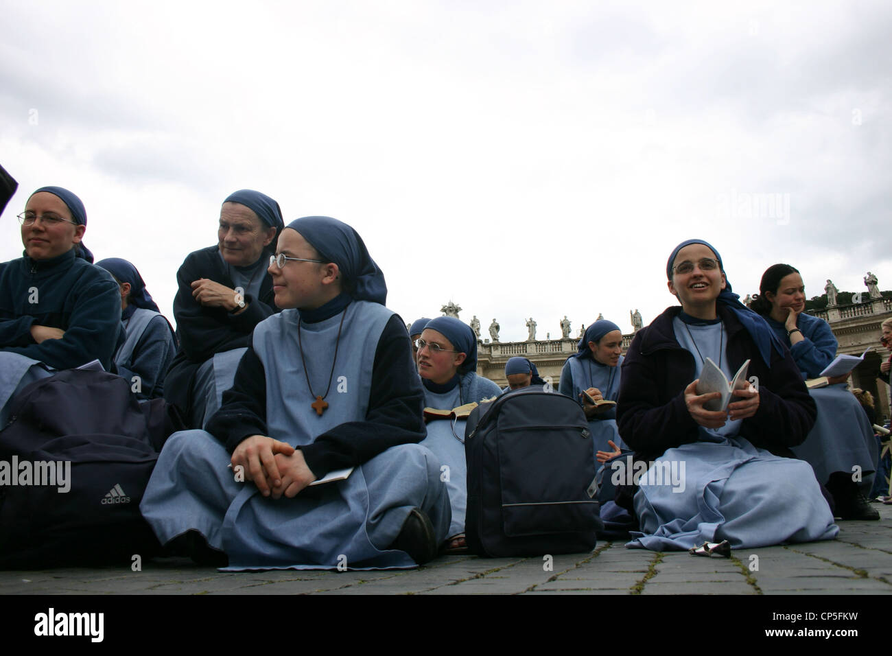 Conclave vatican hi-res stock photography and images - Alamy