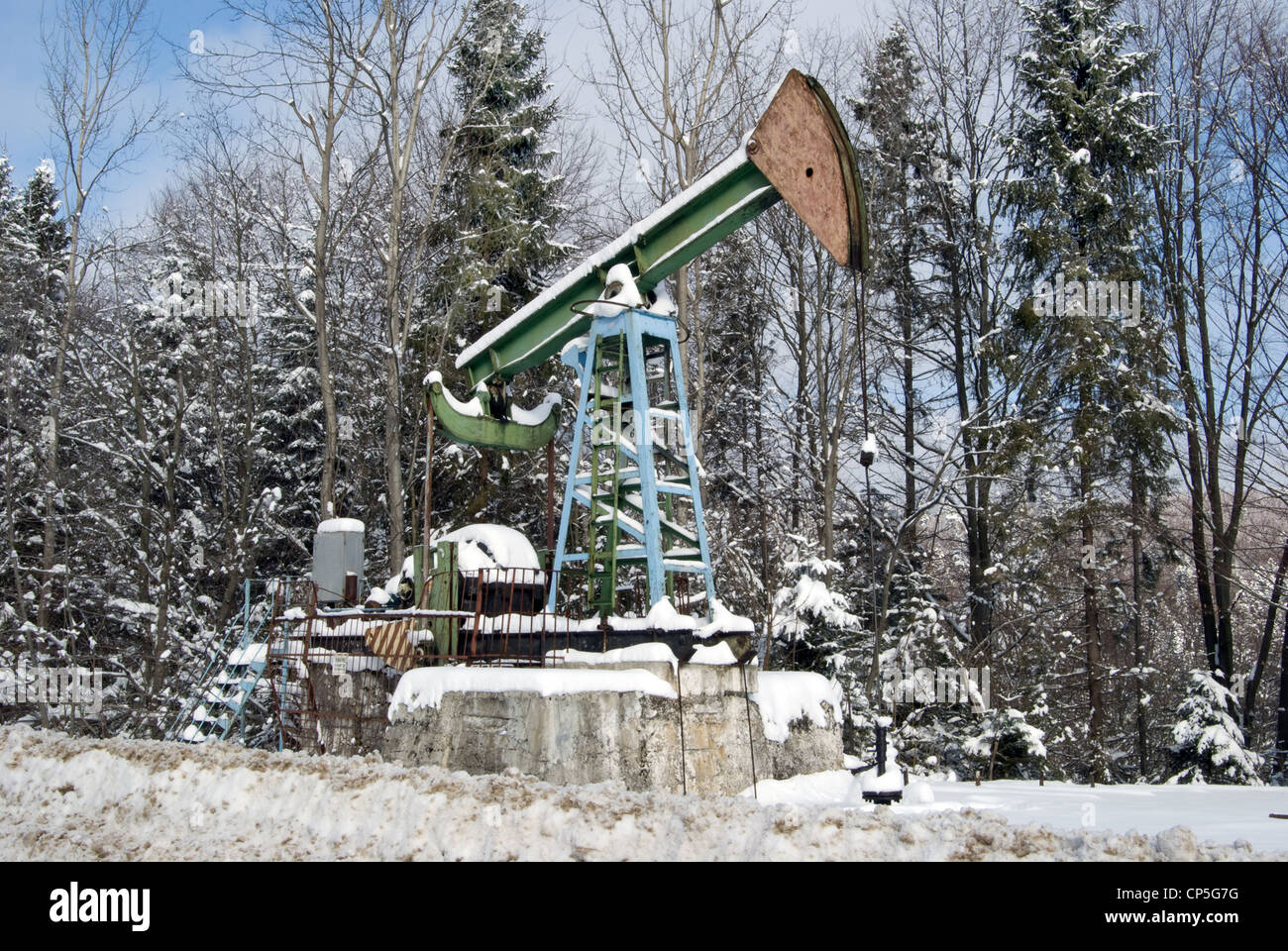 Pump cloud hi-res stock photography and images - Alamy