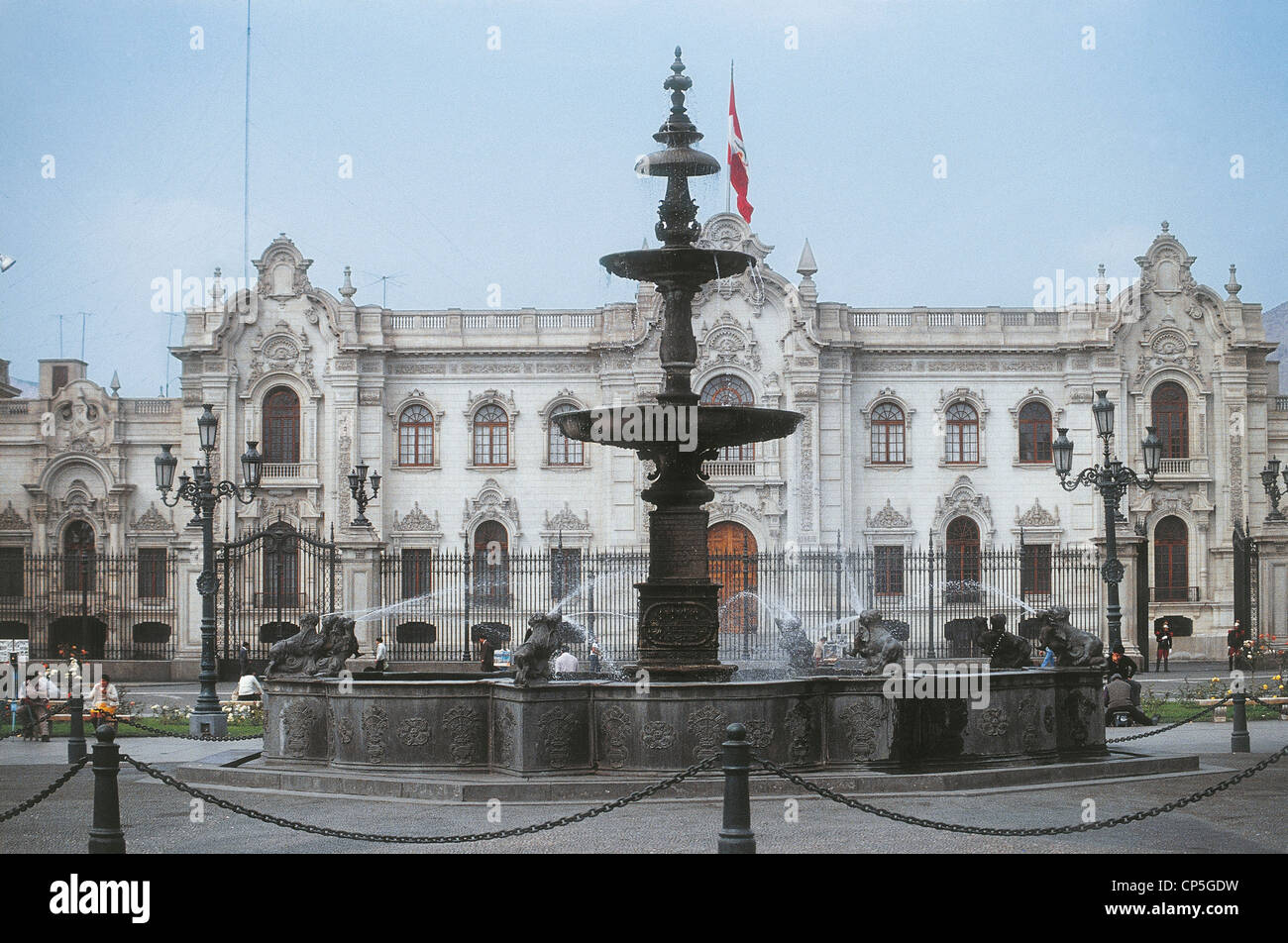 PERU 'LIMA Government House Stock Photo - Alamy