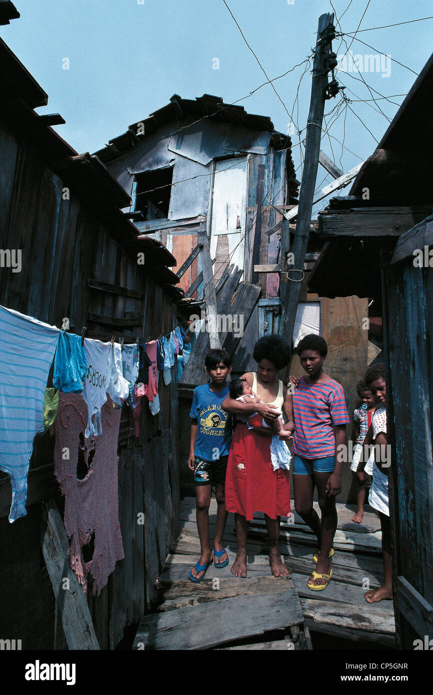 Brazil - Rio de Janeiro. Children in the favelas Stock Photo - Alamy