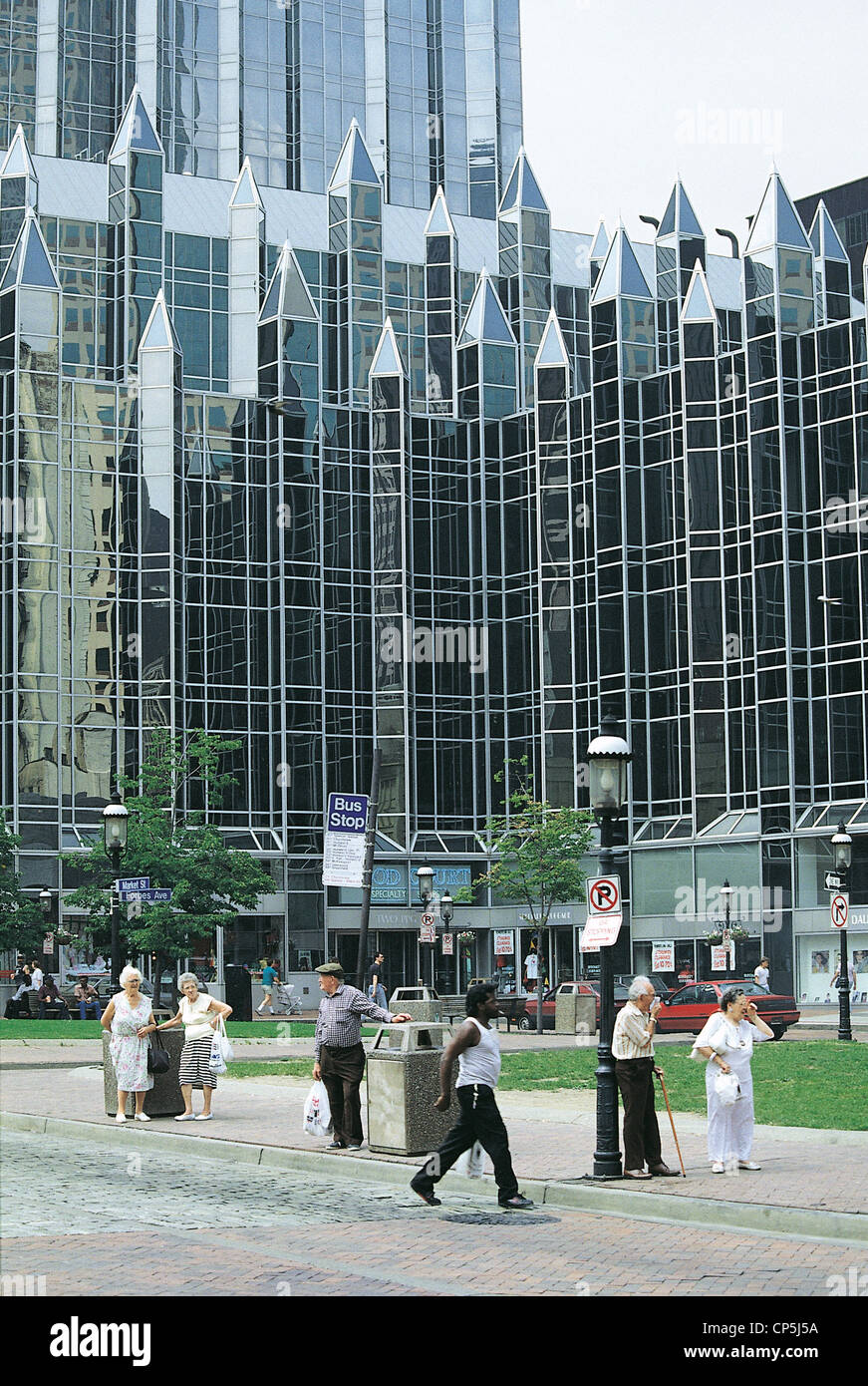 United States Of America Pittsburgh Via The Centre Stock Photo - Alamy