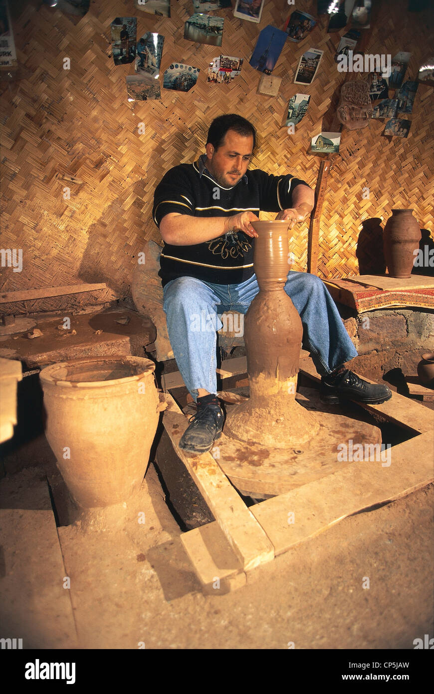 Ali baba cave hi-res stock photography and images - Alamy