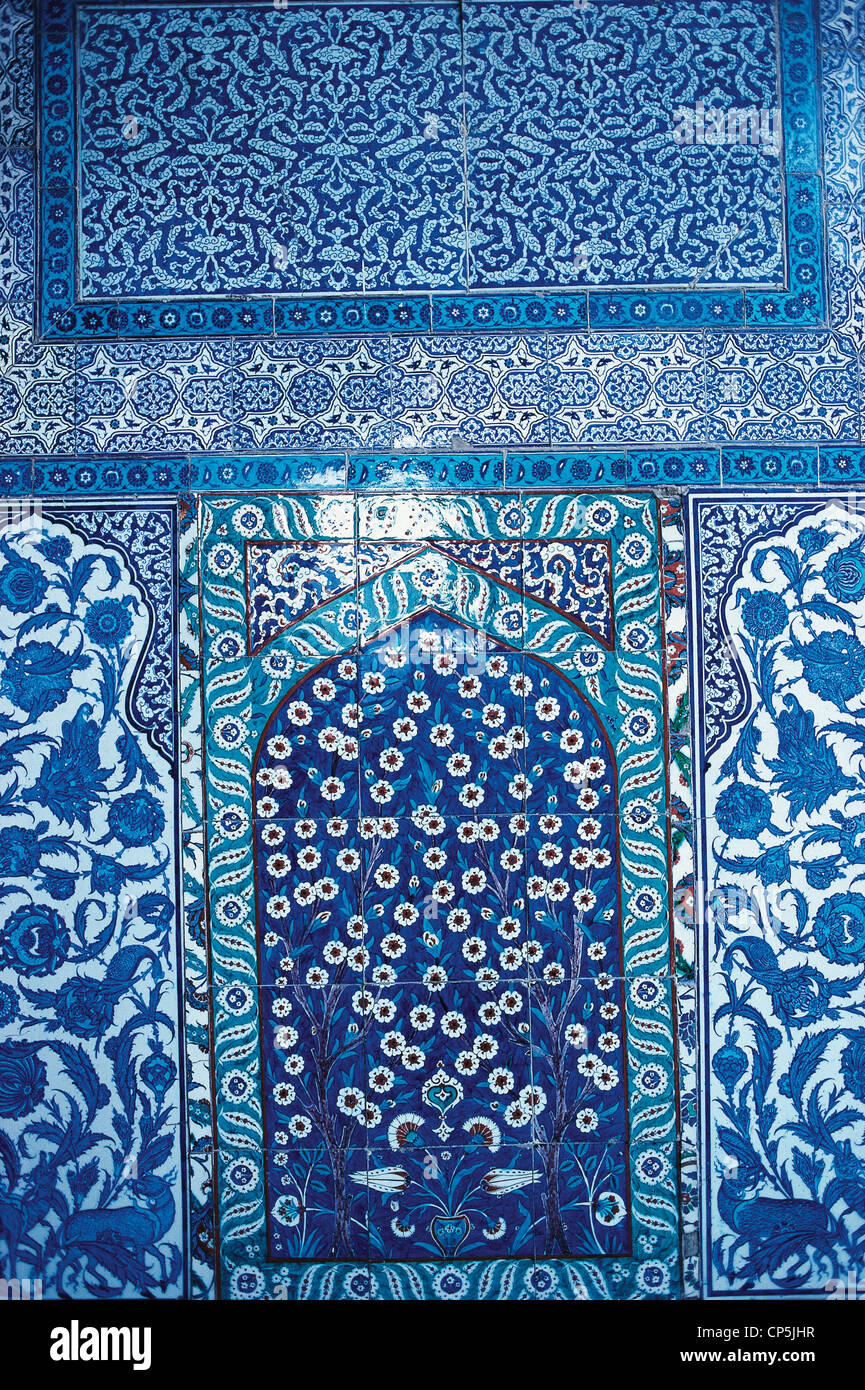 Turkey - Istanbul. Topkapi Palace (since 1461). Wall decoration Stock ...