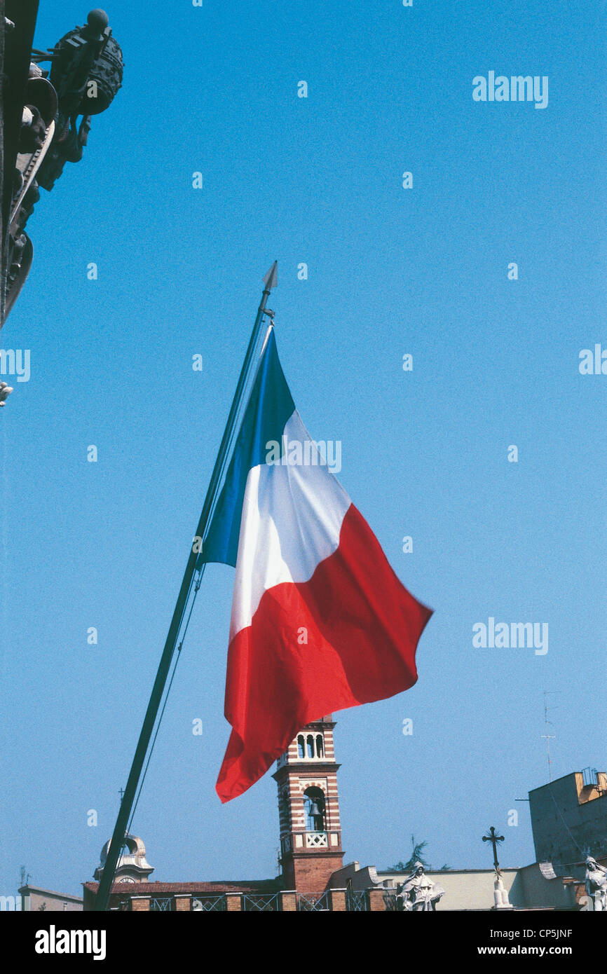 Roma Palazzo Farnese French Flag Stock Photo - Alamy