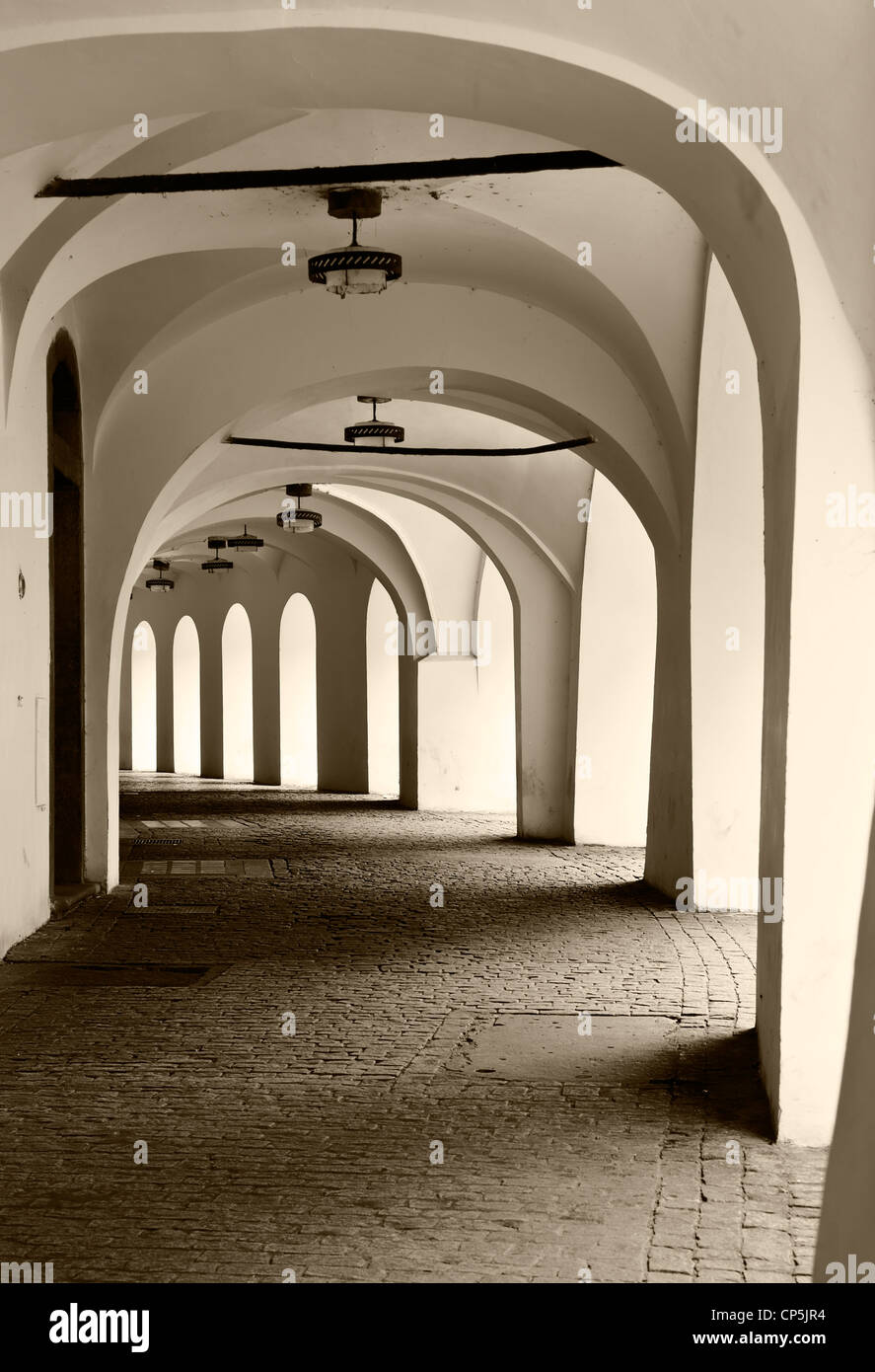 Architectural perspective corridor arches hi-res stock photography and ...