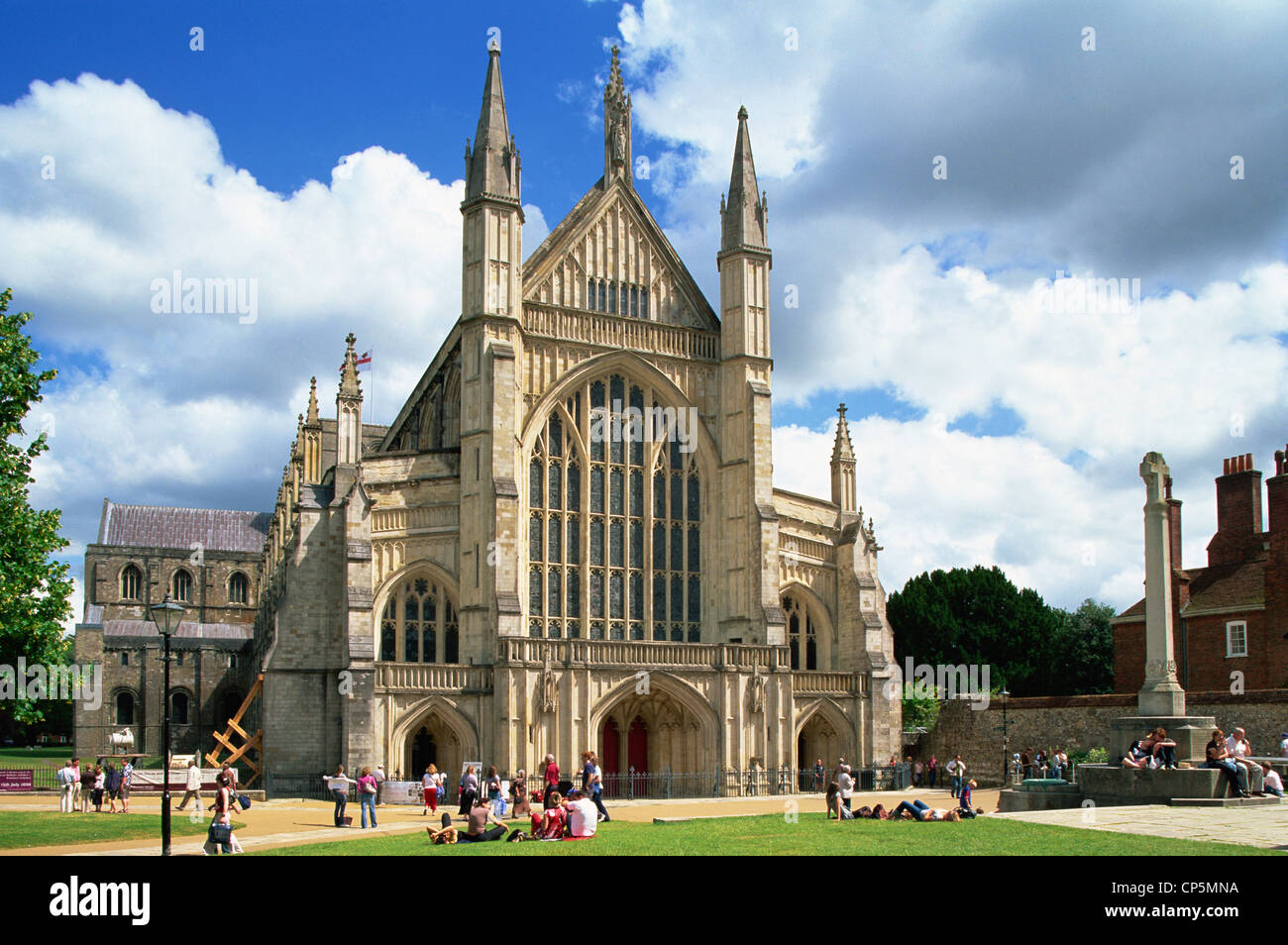 England hampshire winchester winchester cathedral hi-res stock ...