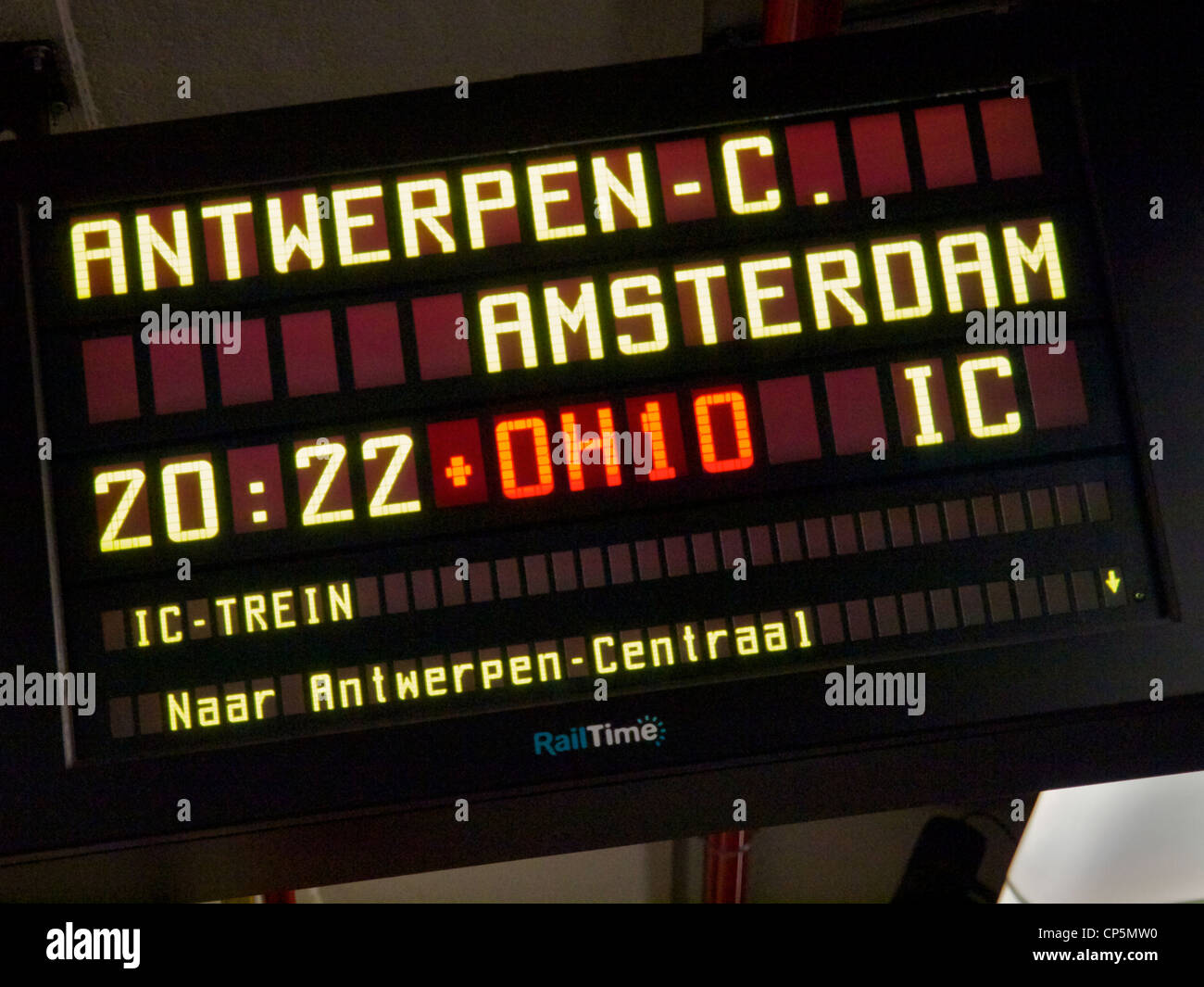 Delayed train sign hi-res stock photography and images - Alamy