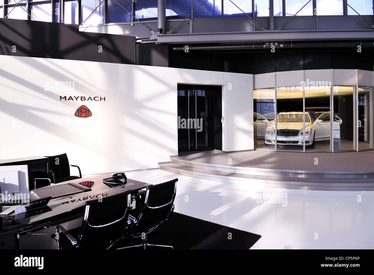 Chrysler Europe High Resolution Stock Photography and Images - Alamy