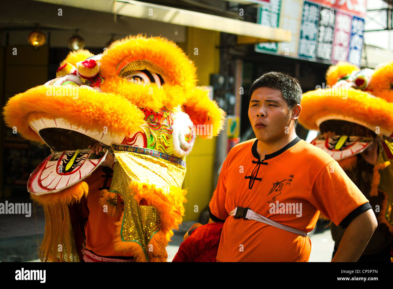 Chinese perform lion dance hi-res stock photography and images - Alamy