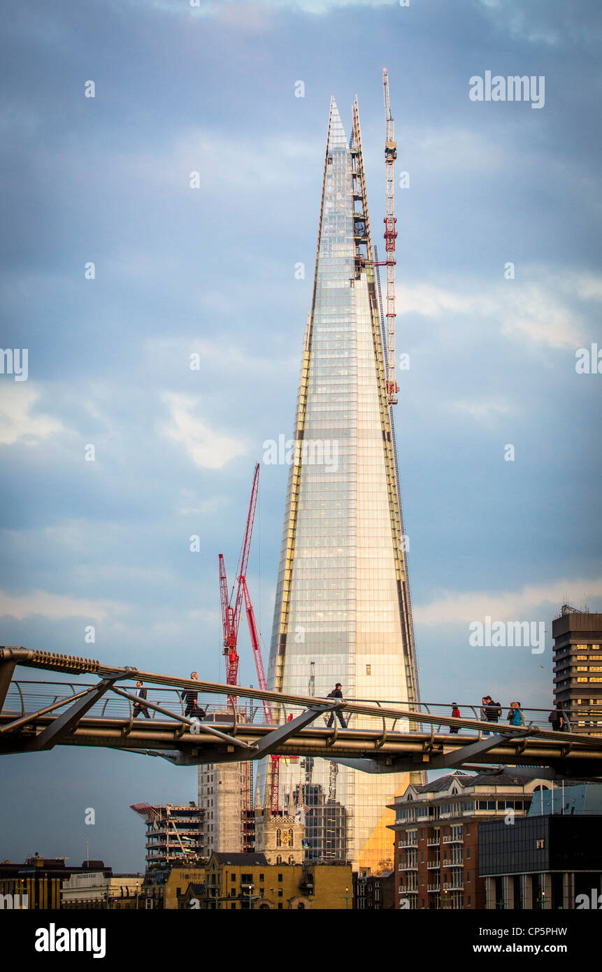 London Shard cityscape skyline bridge Stock Photo - Alamy