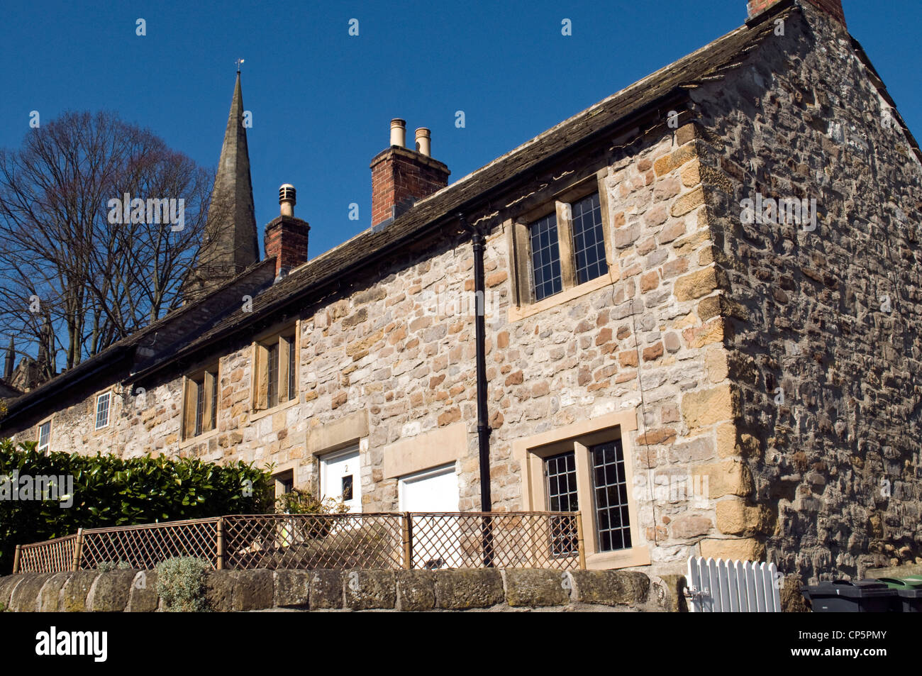 Stone and slate cottage hi-res stock photography and images - Alamy