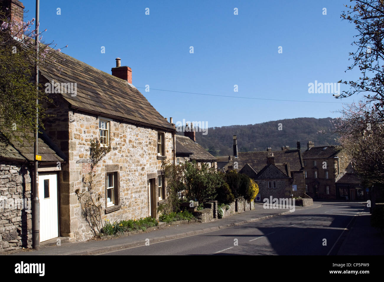 Very steep hill with cottages hi-res stock photography and images - Alamy
