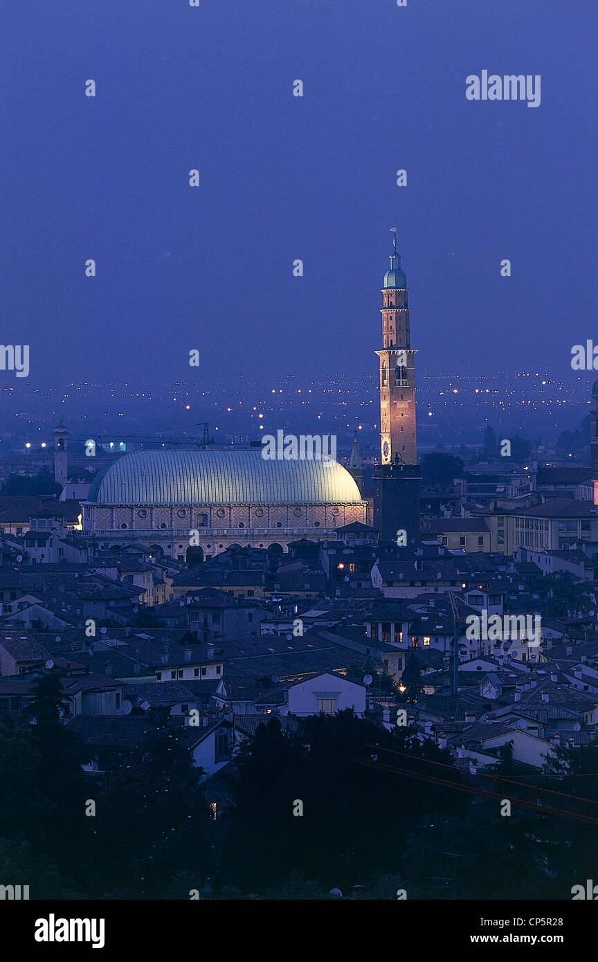 Berico Mount High Resolution Stock Photography and Images - Alamy