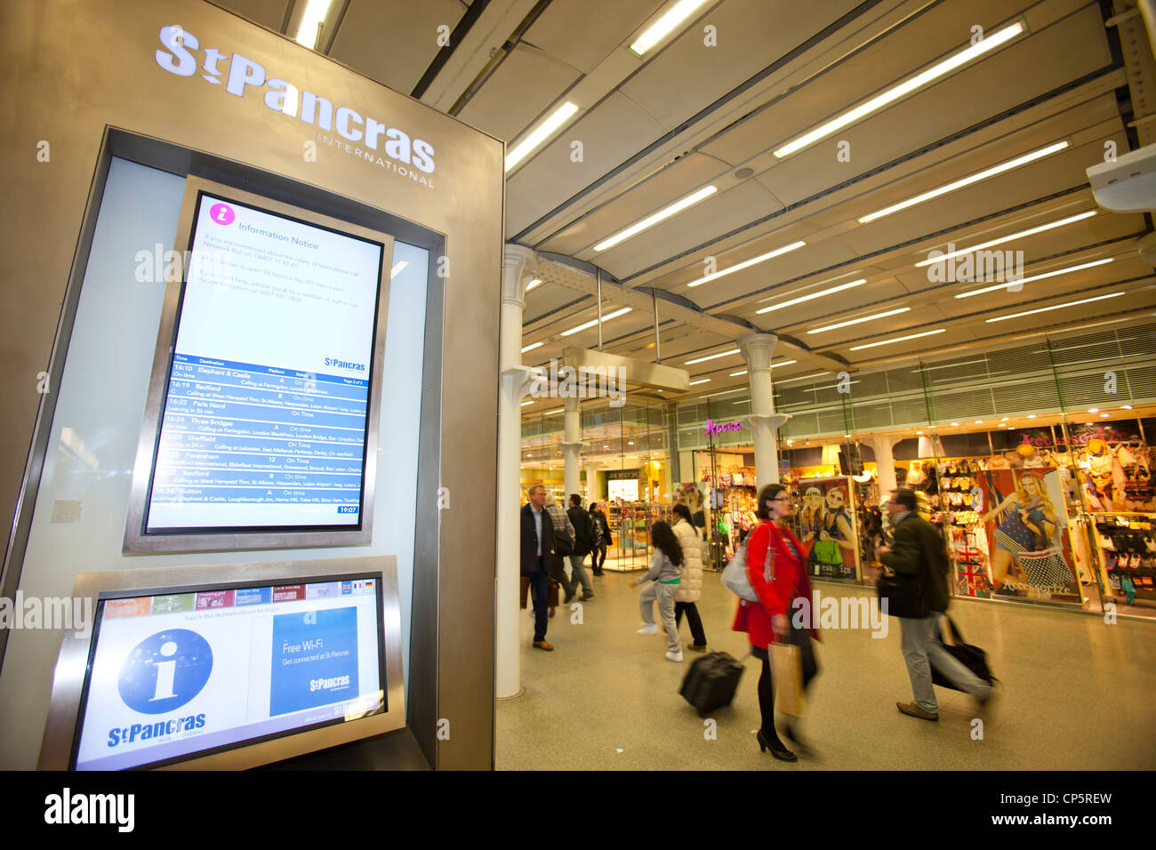 Shops in St Pancras Station, London, UK Stock Photo - Alamy