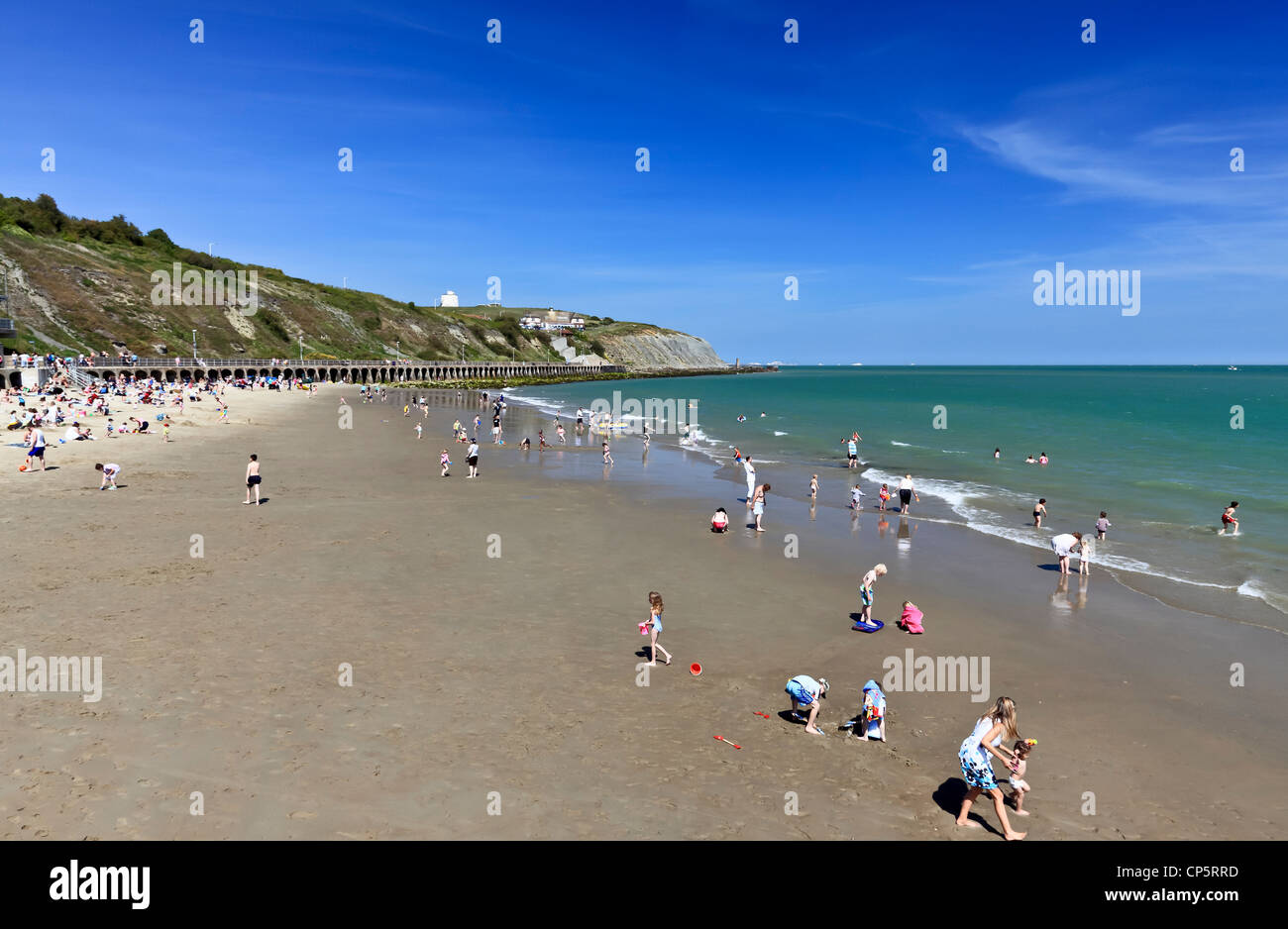 Folkestone beach hi-res stock photography and images - Alamy