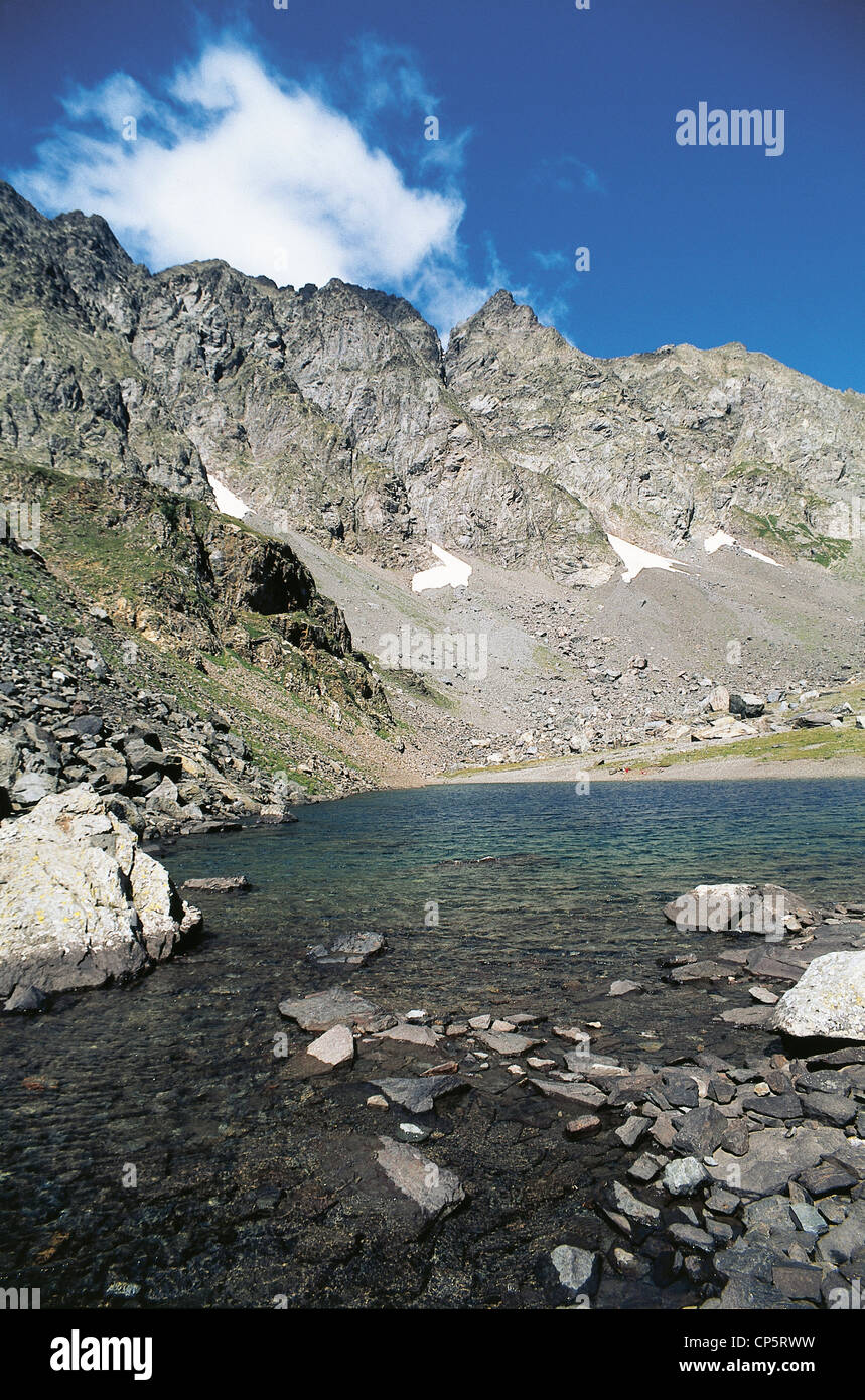 LOMBARDY OROBIE ALPS VALLEY OF COCA AND LACE SERIANA Lake Biel Stock ...