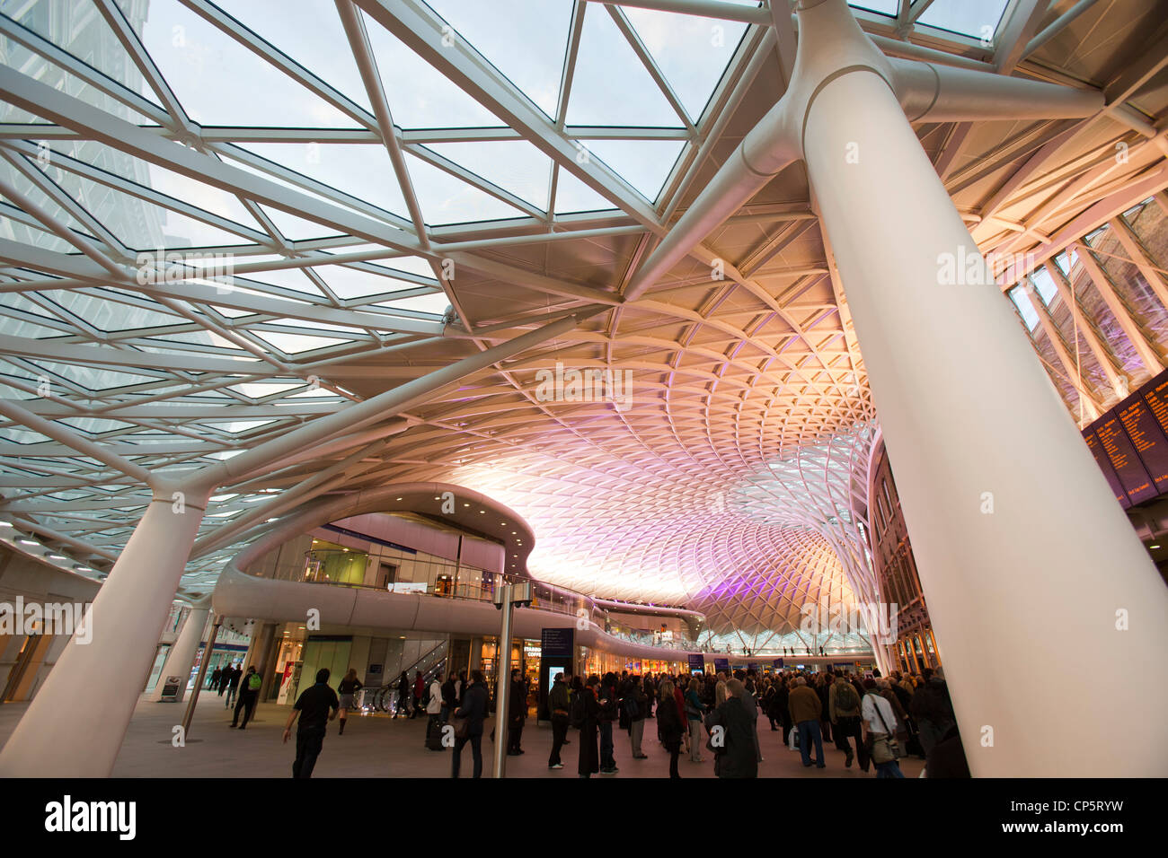The inside of the newly refurbished Kings Cross railway station, London ...