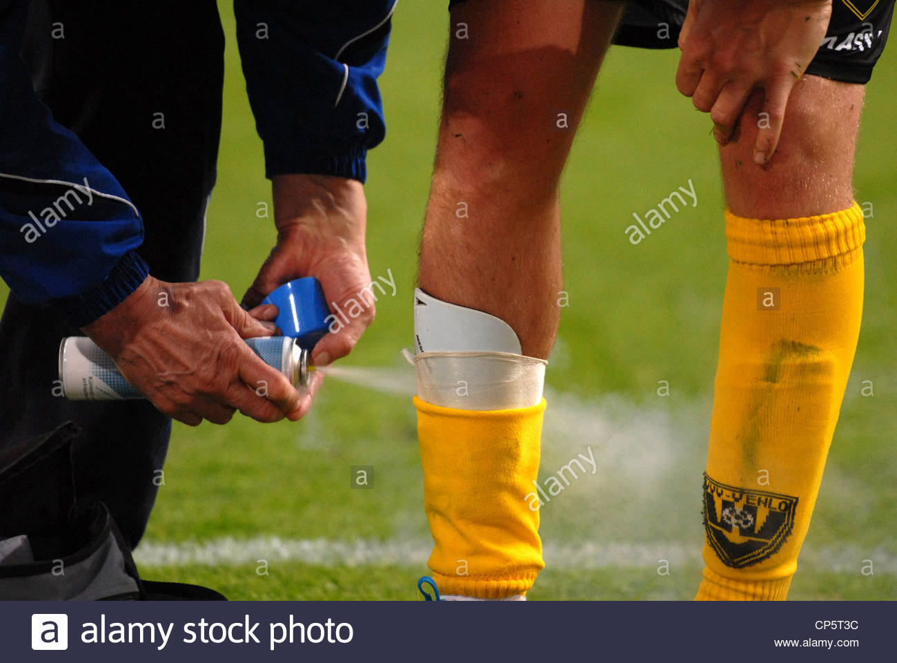 Cramp Leg Stock Photos & Cramp Leg Stock Images - Alamy