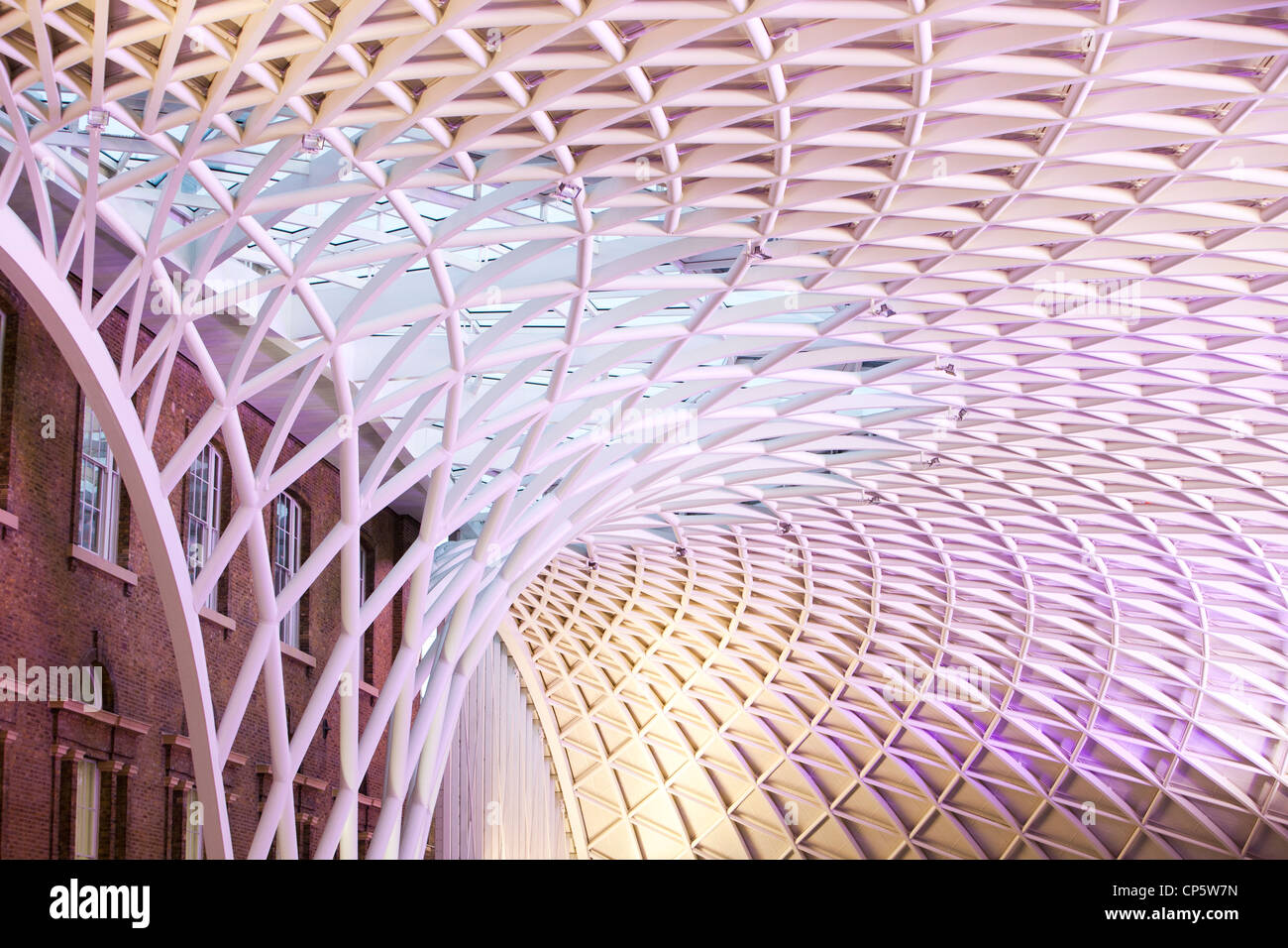 The inside of the newly refurbished Kings Cross railway station, London ...