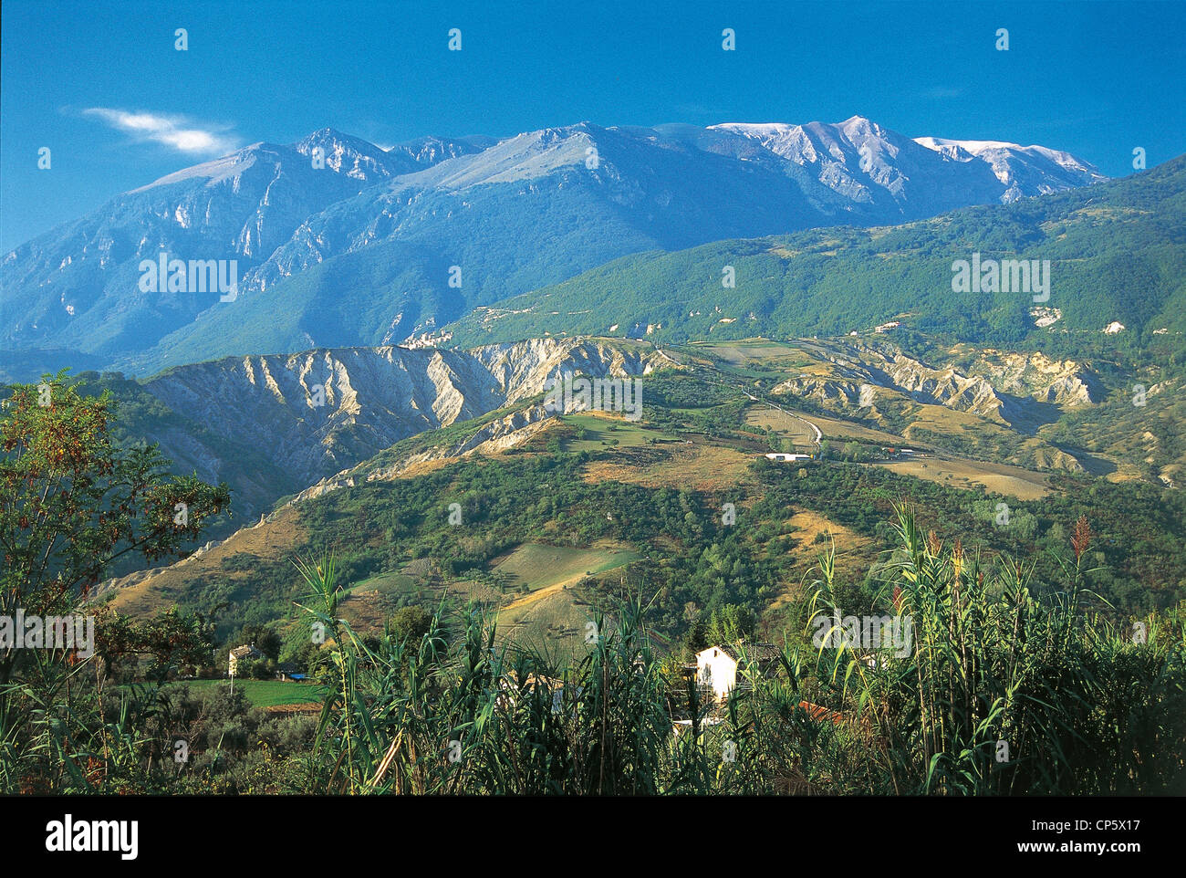 Pennapiedimonte hi-res stock photography and images - Alamy