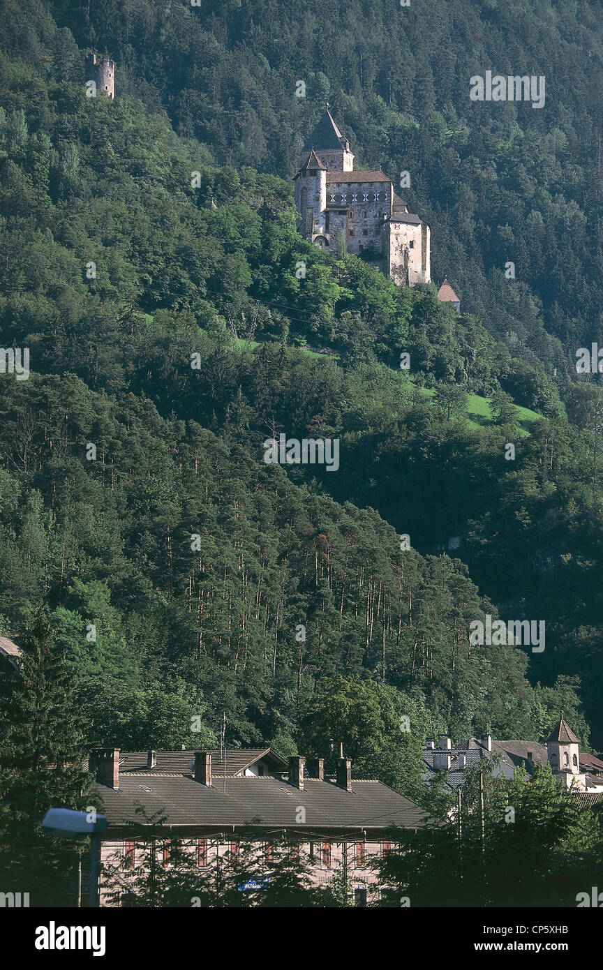 Trentino Alto Adige - Val Gardena - Ponte Gardena. Forte Castle (Castel ...