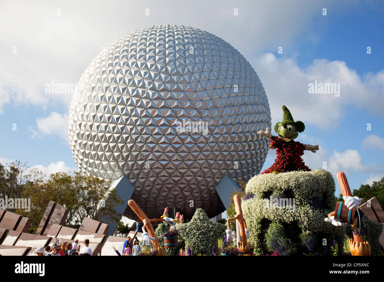 Epcot hi-res stock photography and images - Alamy