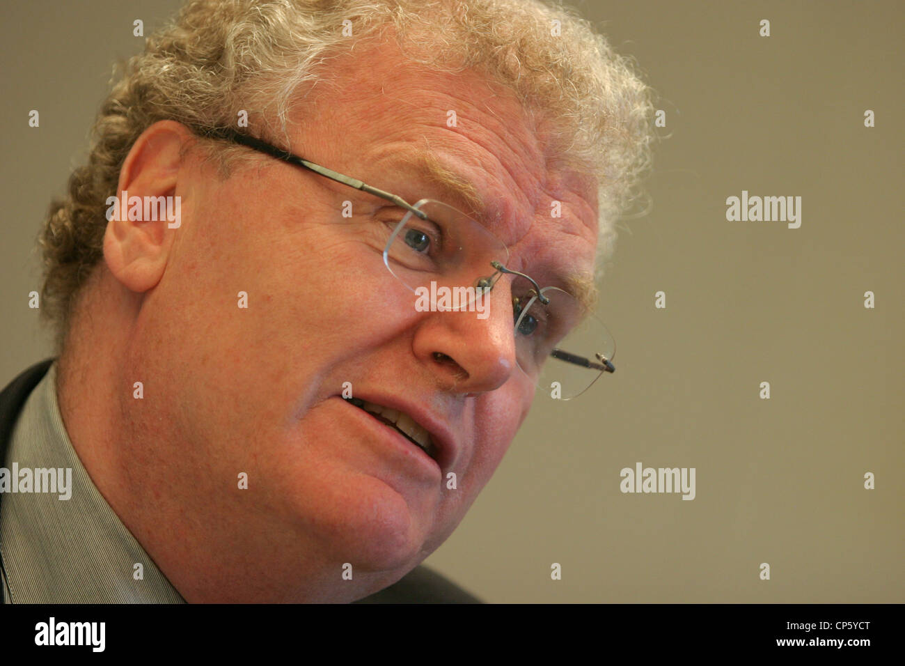 Sir Howard Stringer, of Sony, at Sony HQ. Tokyo, Japan Stock Photo - Alamy