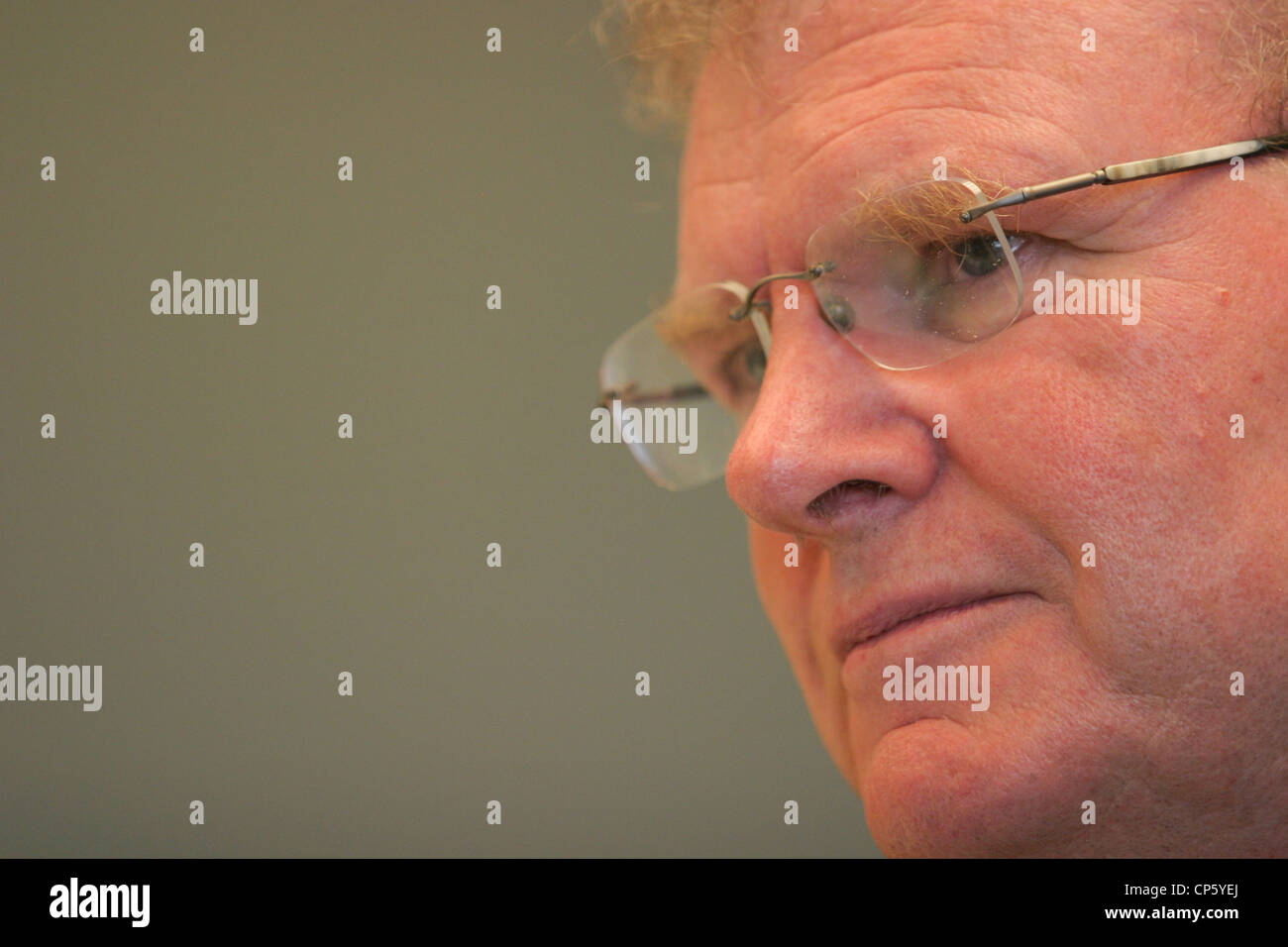 Sir Howard Stringer, of Sony, at Sony HQ. Tokyo, Japan Stock Photo - Alamy