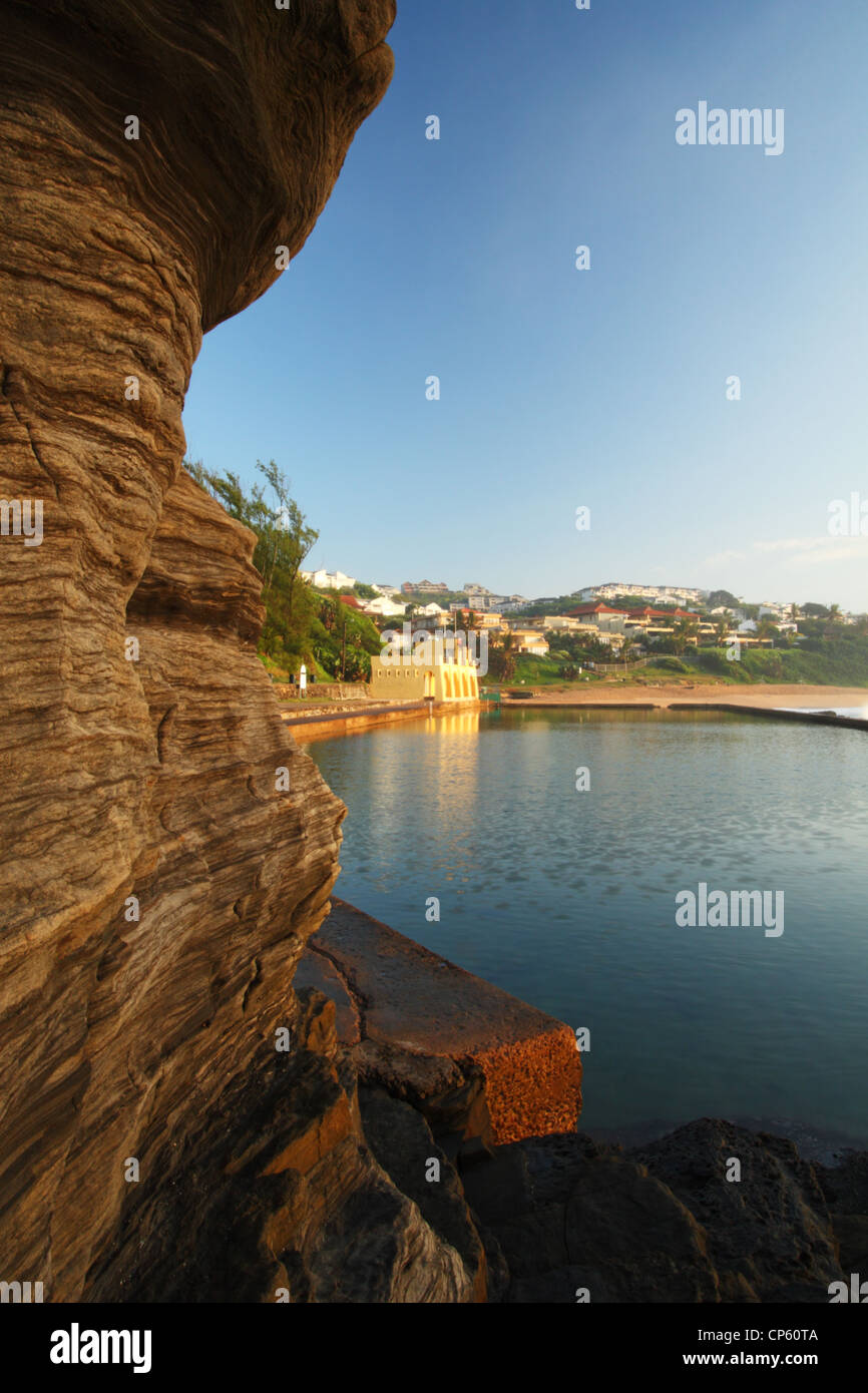 Sandstone cliffs at Charlie's tidal pool, Thompson's Bay, Ballito on ...