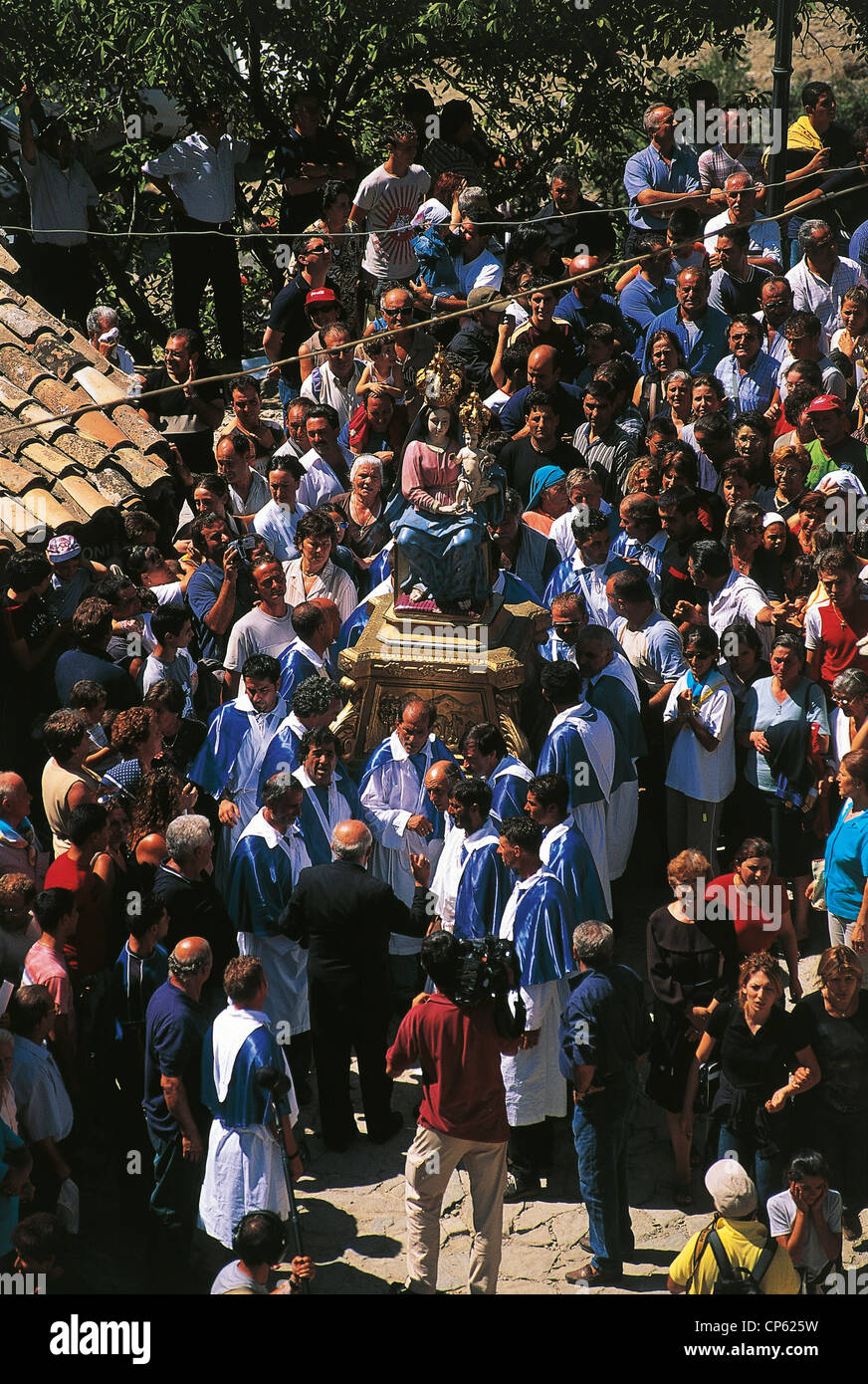 CALABRIA SHRINE OF OUR LADY OF CUFFS CUFFS FESTIVAL Sunday procession ...
