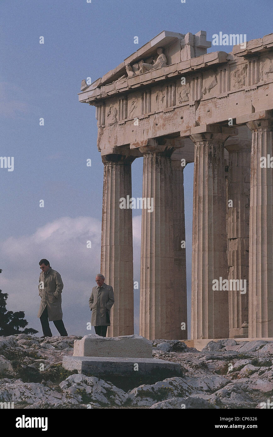 Doric order of the parthenon hi-res stock photography and images - Alamy