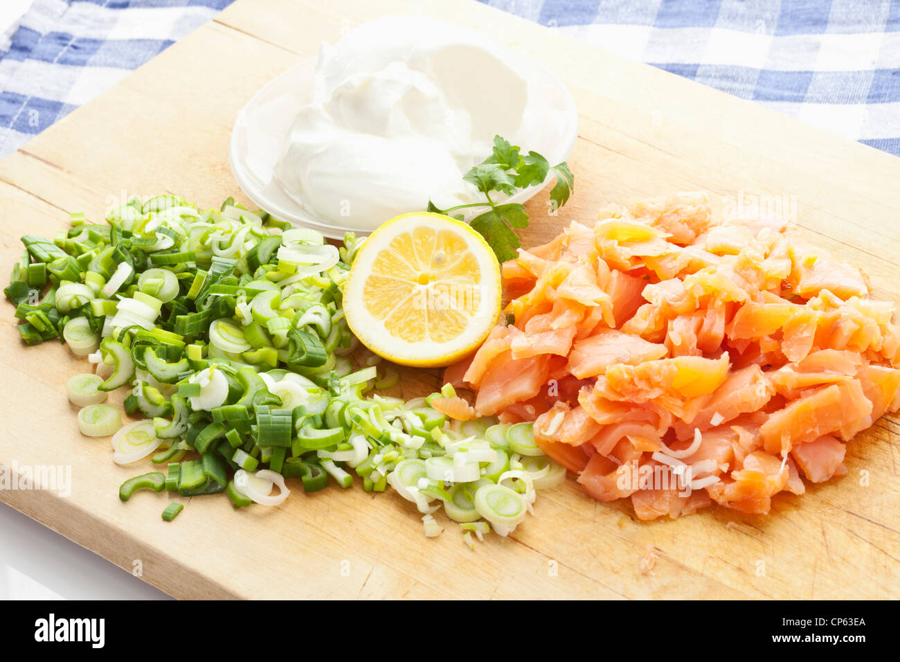 Chopped ingredients on chopping board, close up Stock Photo - Alamy