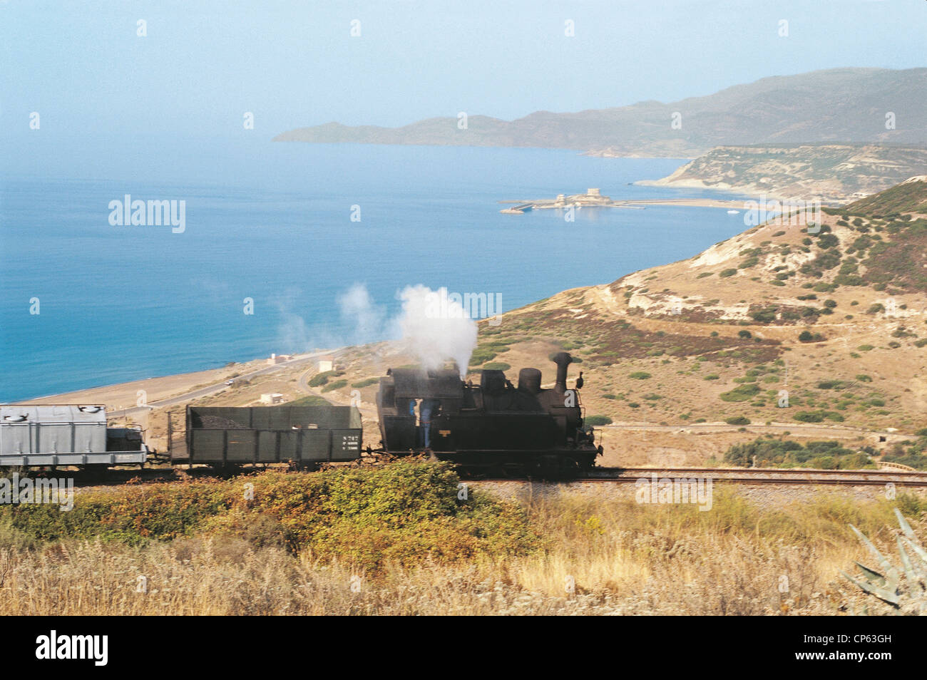 Italian Railways, the twentieth century - Sardinia, the Green Train ...