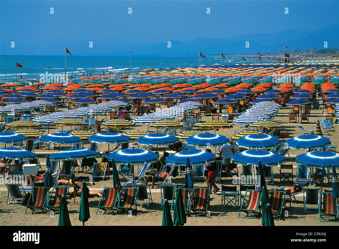 TUSCANY BEACH Versilia Viareggio Stock Photo - Alamy
