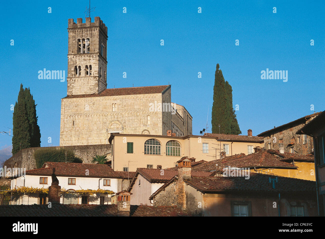 Barga cathedral hi-res stock photography and images - Alamy