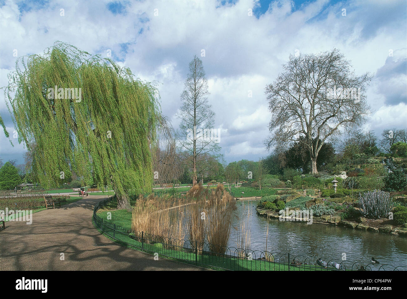 United Kingdom - England, London. Regent's Park Stock Photo - Alamy