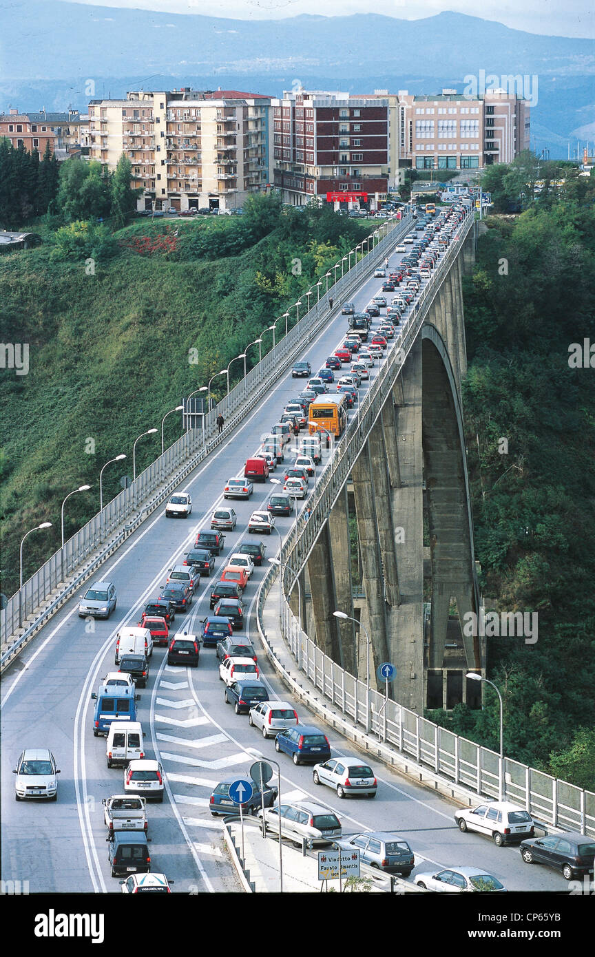 Catanzaro bridge hi-res stock photography and images - Alamy