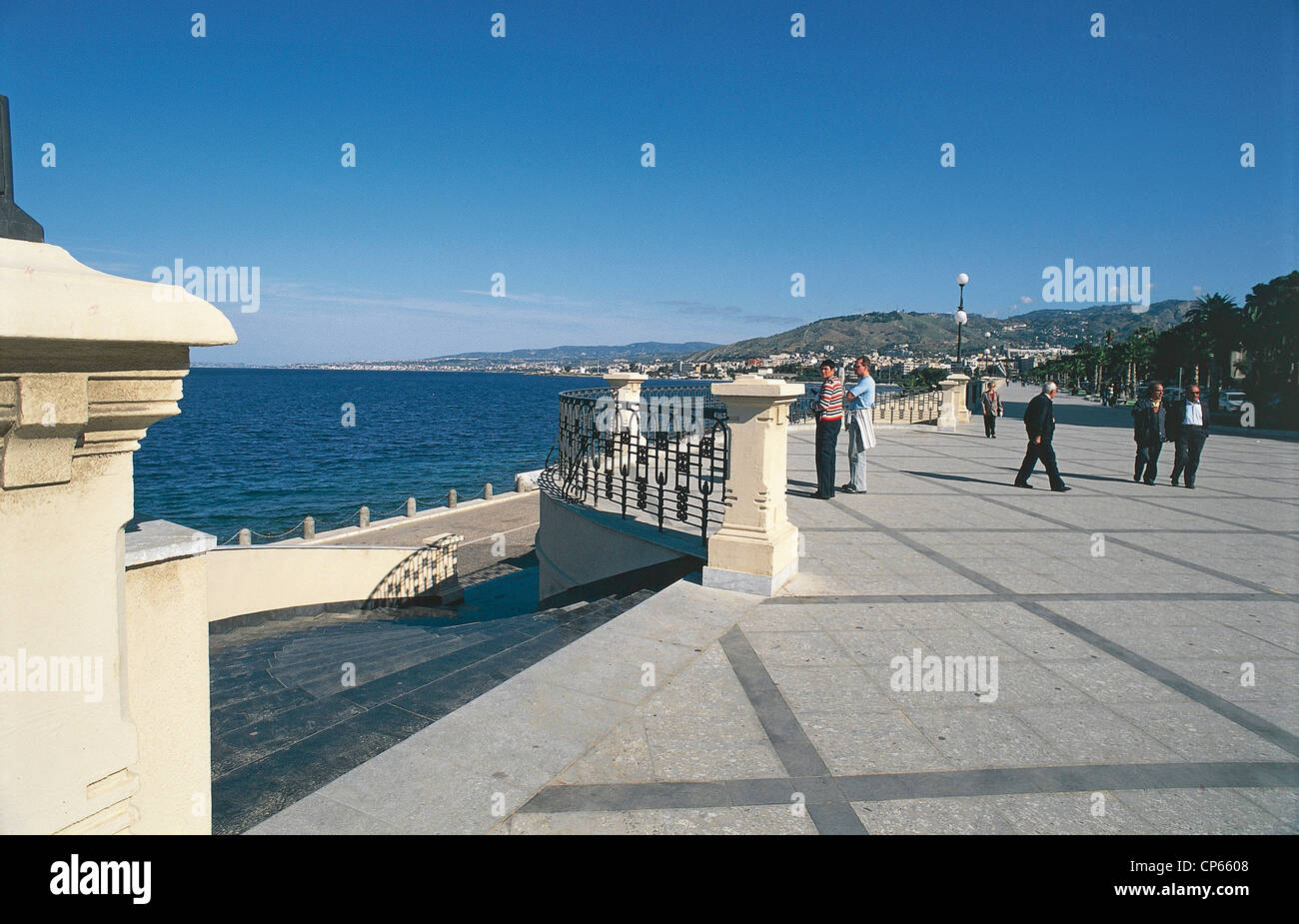 Calabria - Reggio Calabria, Messina Strait waterfront Stock Photo - Alamy