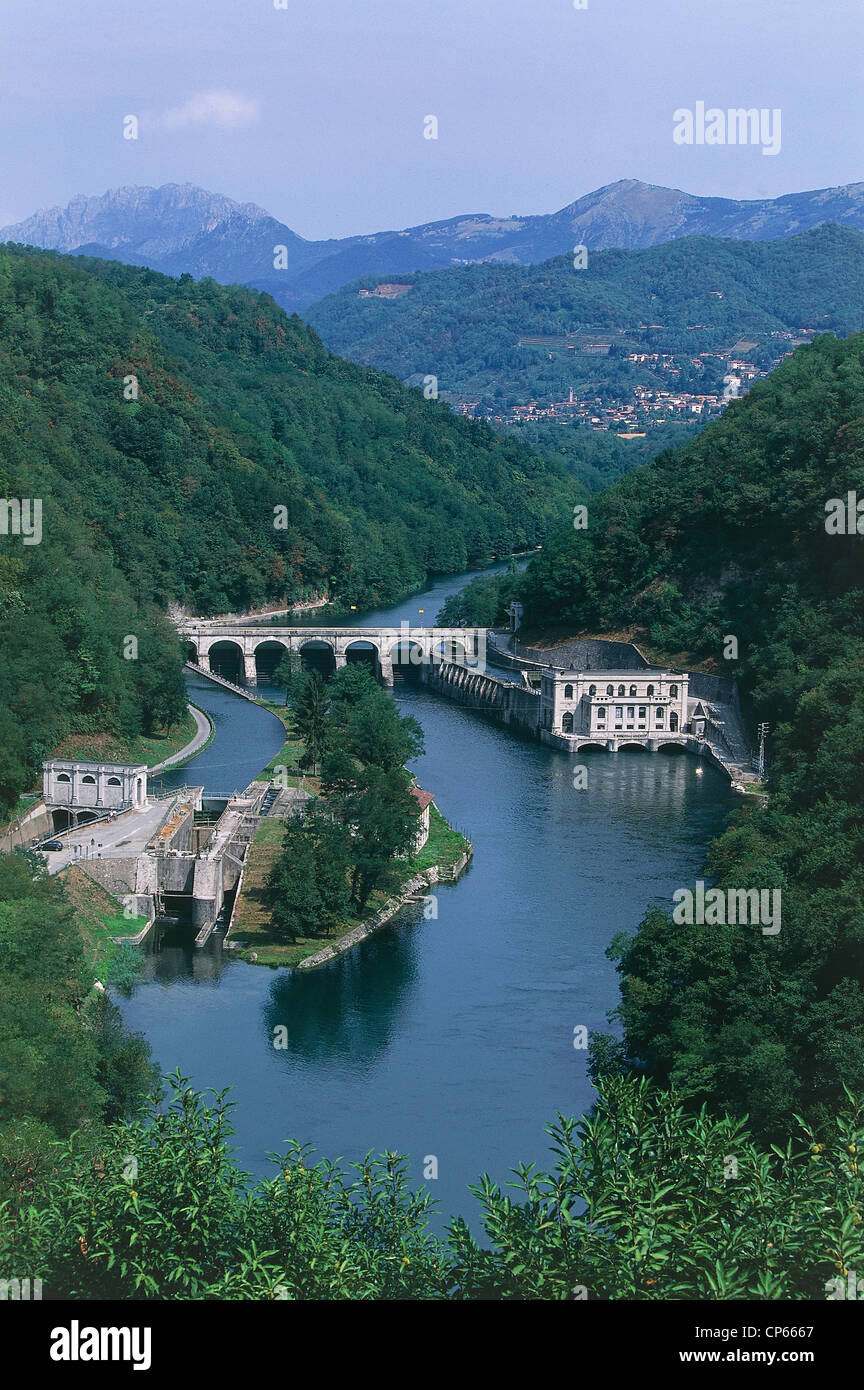 Lombardia - Paderno d'Adda (LC). Hydroelectric Stock Photo - Alamy