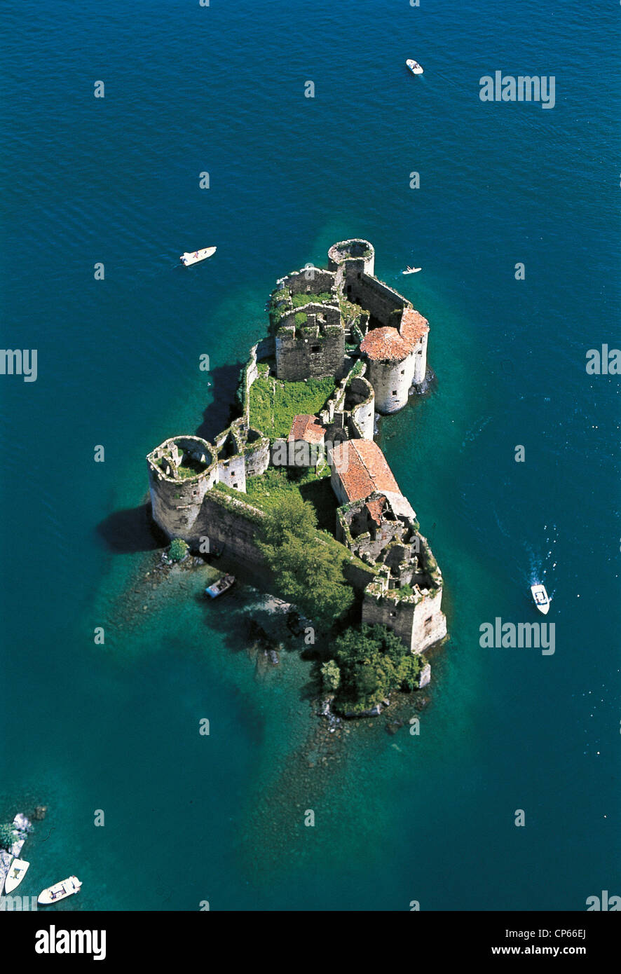 Cannero castles hi-res stock photography and images - Alamy