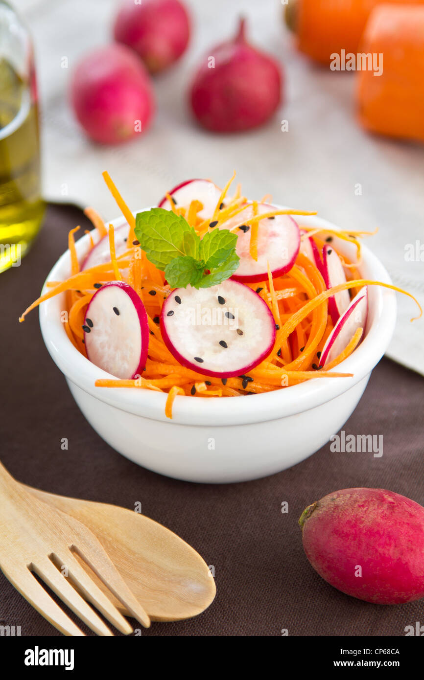 Carrot and radish hi-res stock photography and images - Alamy